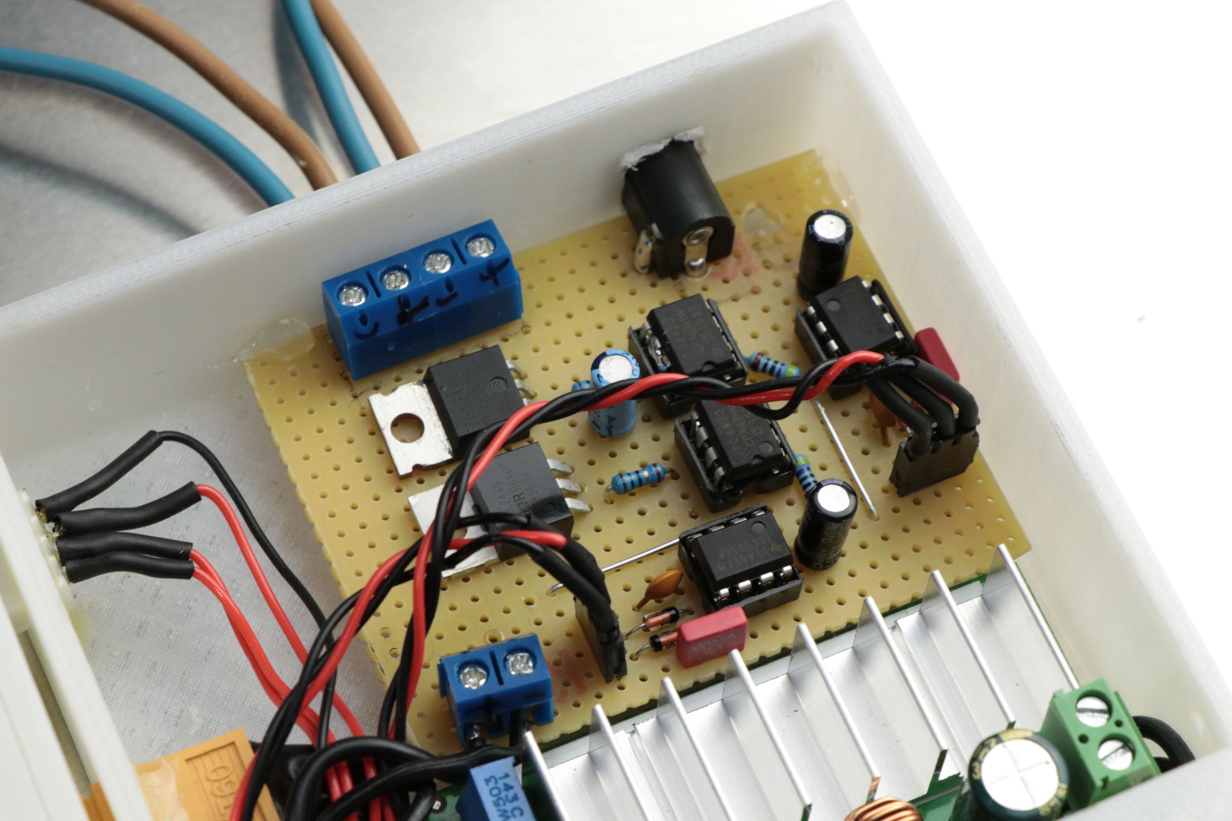 DIY Portable LED Panel : 6 Steps (with Pictures) - Instructables