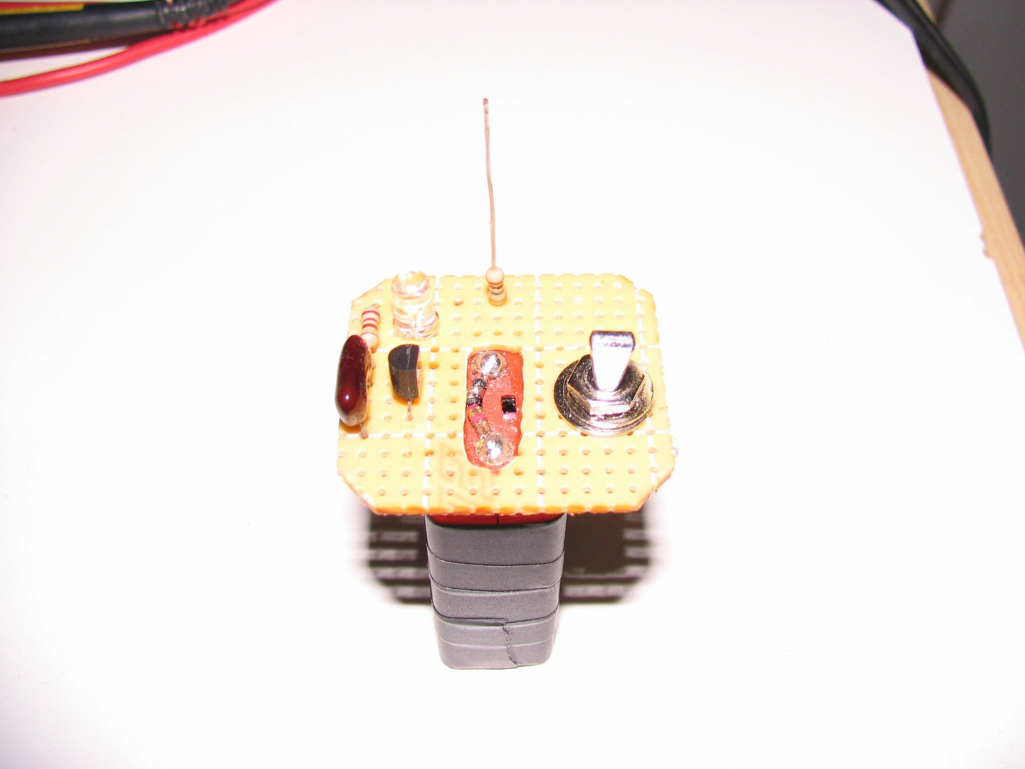 Static Electricity Detector : 3 Steps - Instructables