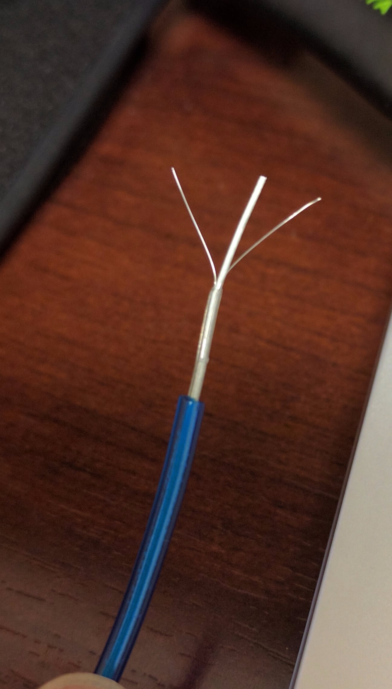 Beginner's Guide to Start an EL Wire Project : 6 Steps (with Pictures ...