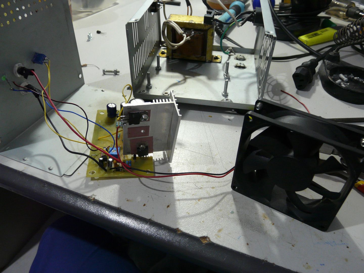 0 - 12 V LM317 Power Supply : 7 Steps (with Pictures) - Instructables