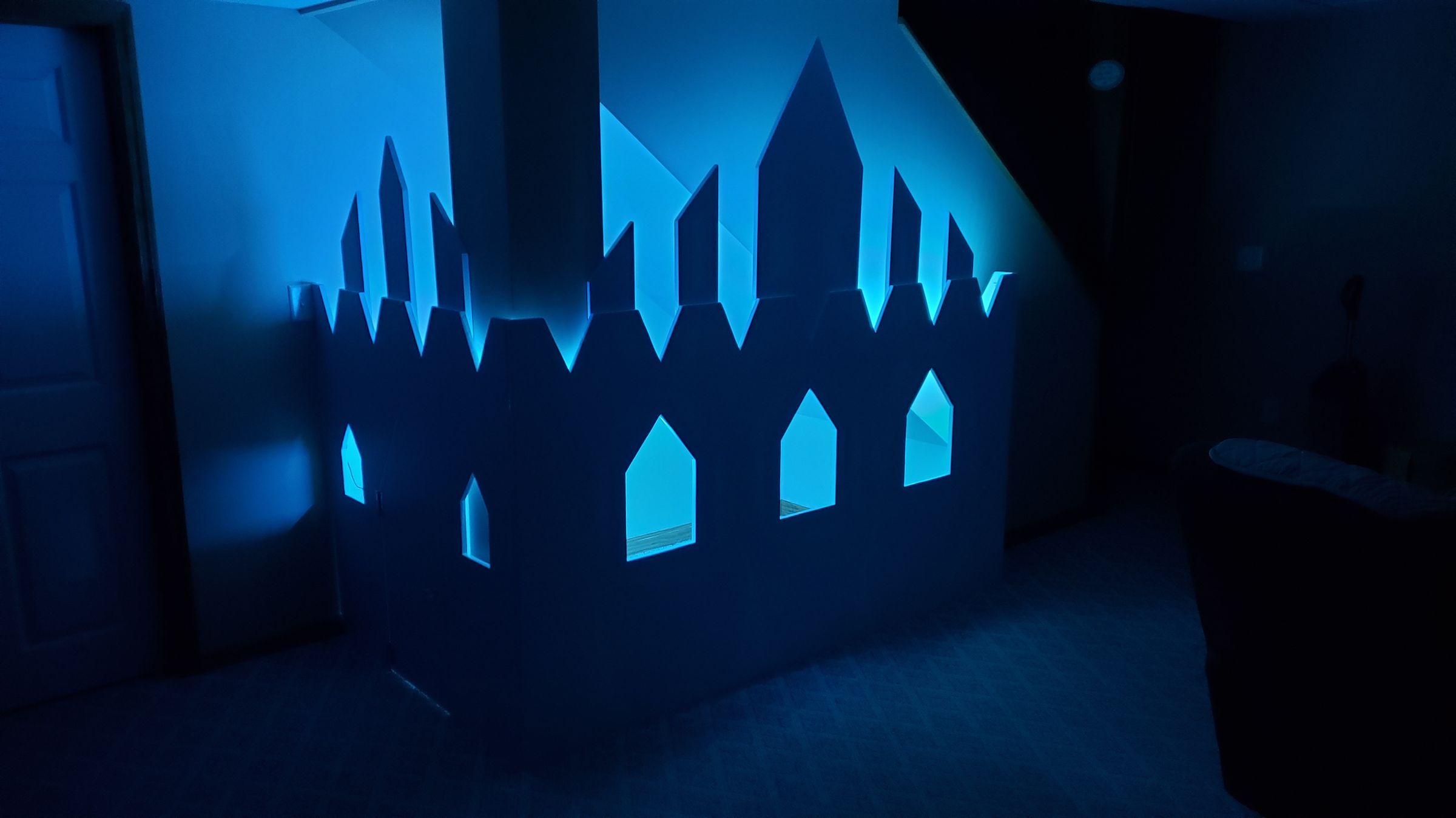 Under-the-Stairs Elsa Ice Castle : 13 Steps (with Pictures) - Instructables