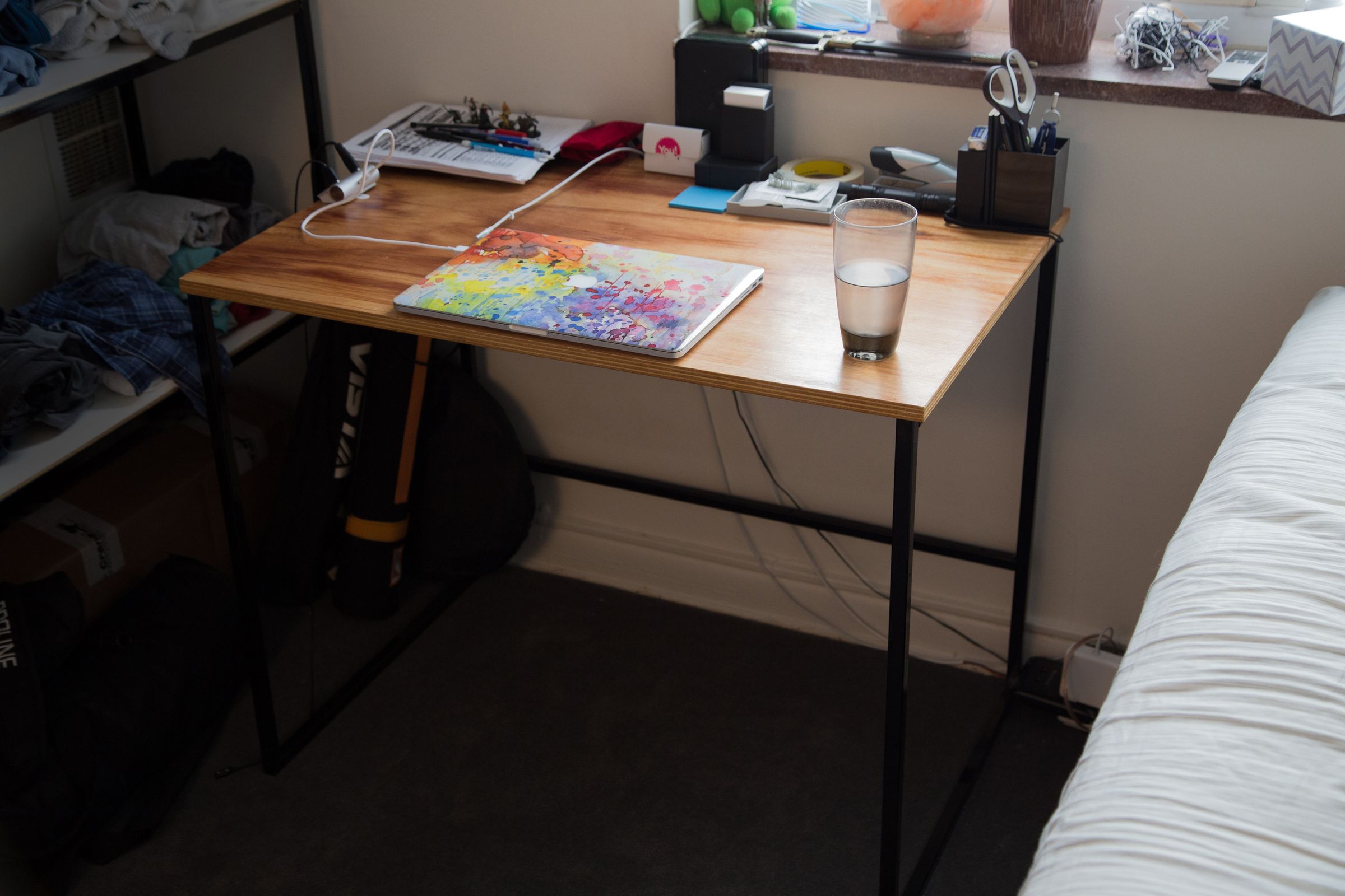 Minimalist Black Steel Desk : 6 Steps (with Pictures) - Instructables