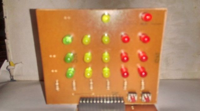 A Simple USB-powered Binary Clock : 3 Steps - Instructables