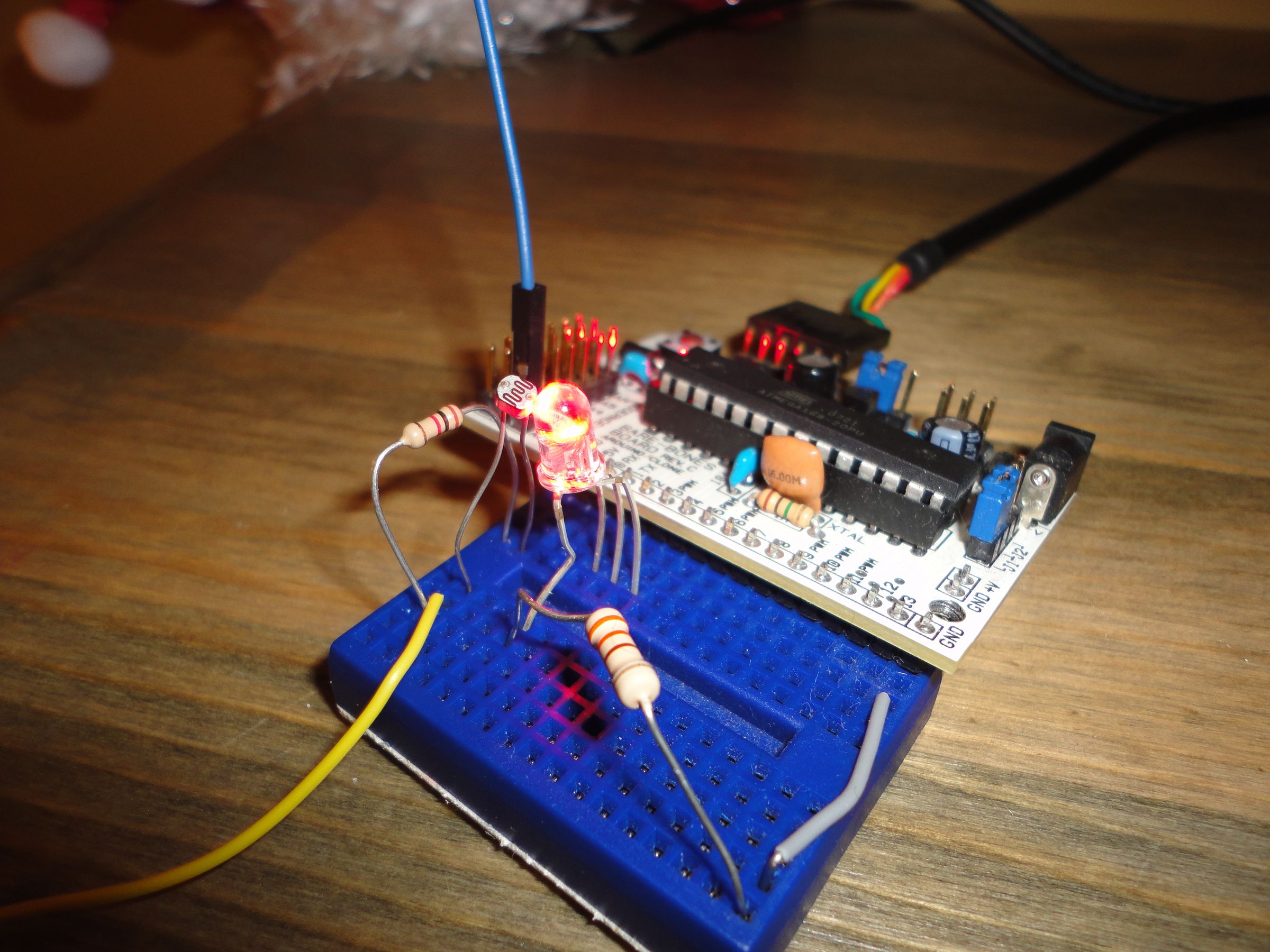 Using an RGB LED to Detect Colours : 6 Steps (with Pictures ...