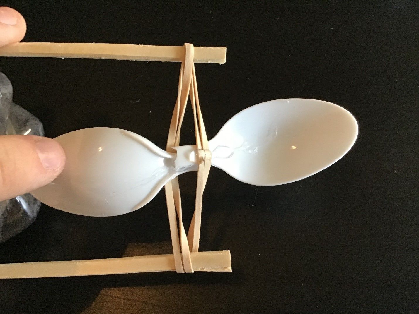 Construct a Rubber Band Powered Boat : 5 Steps - Instructables