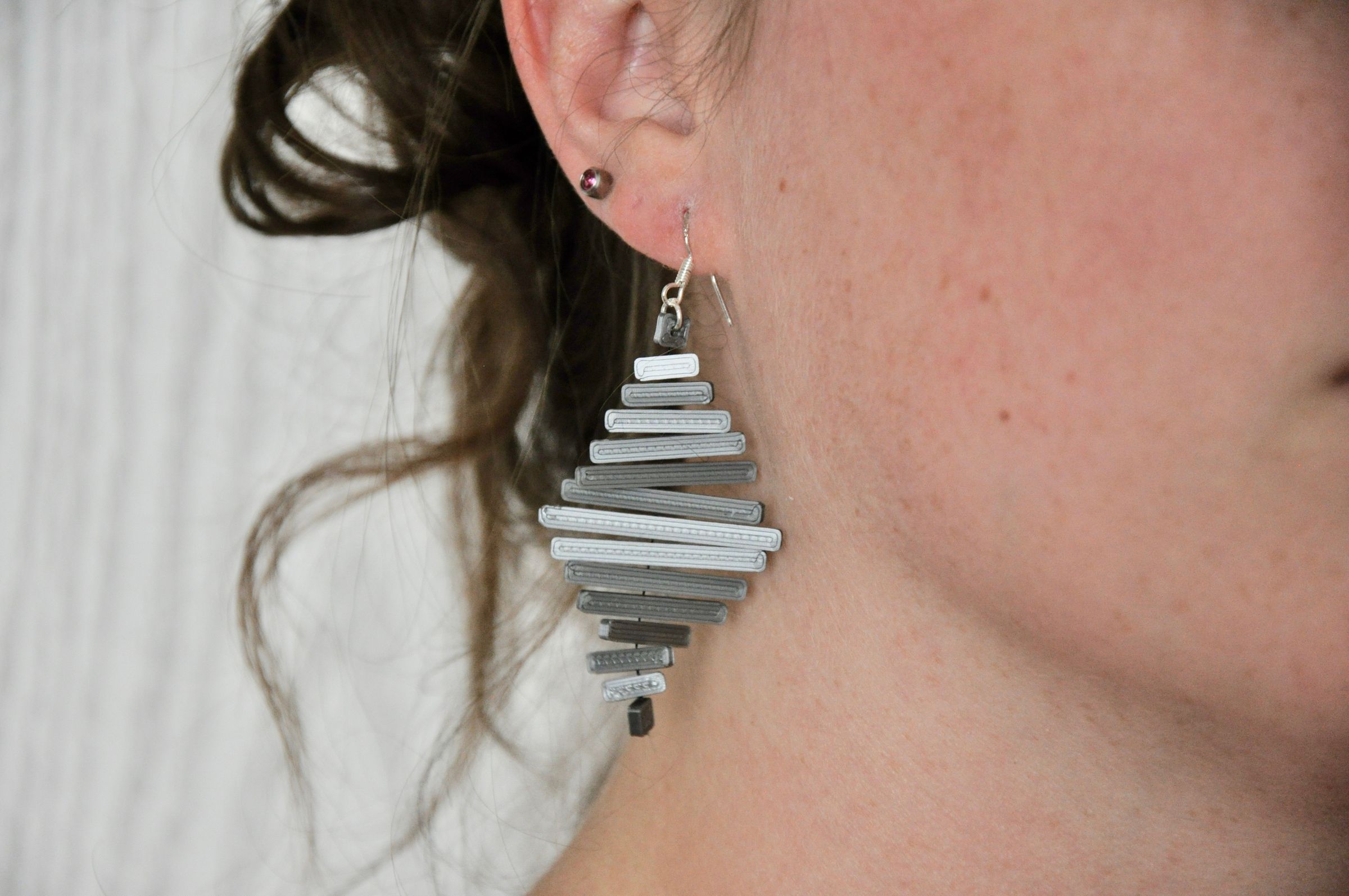 How to 3D Print on String (How to Make Floating Jewelry) : 10 Steps ...