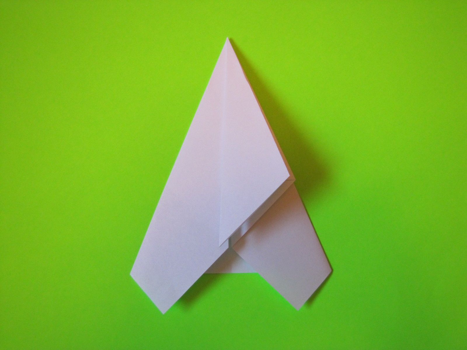 How to Make the Delta-Fighter Paper Plane : 12 Steps - Instructables