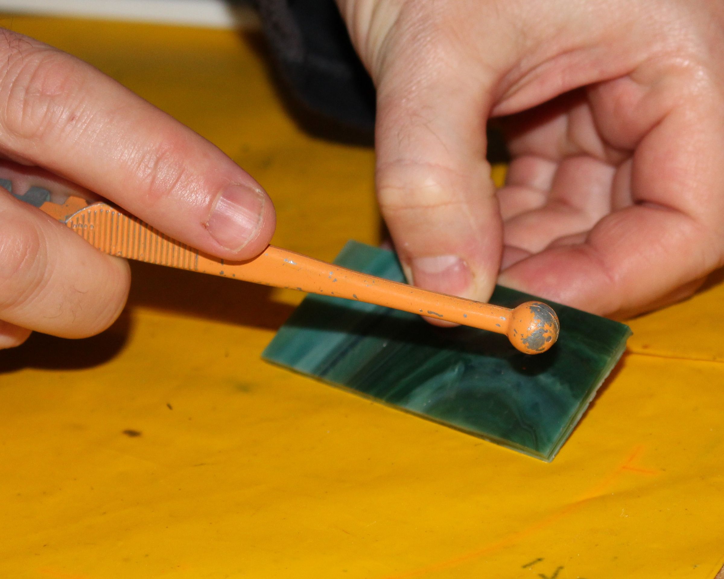 How to CUT GLASS. : 7 Steps (with Pictures) - Instructables