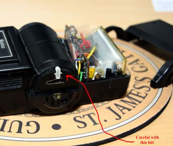 How to Disassemble a Vivitar 283 : 6 Steps - Instructables
