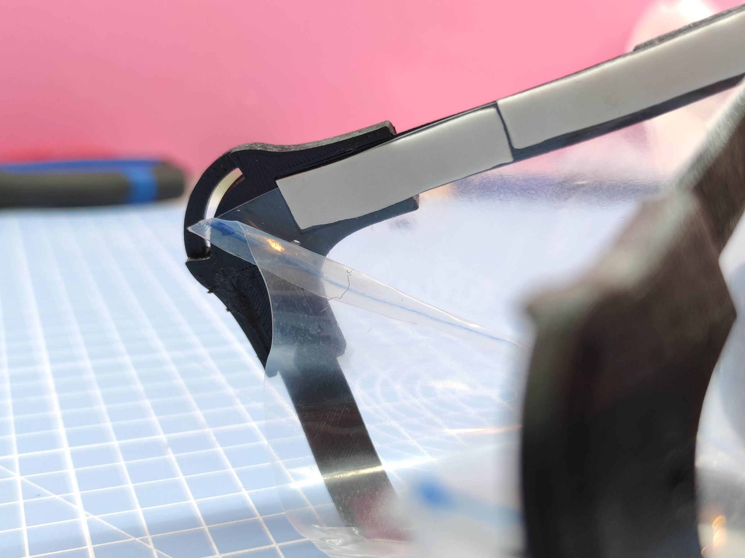 Slim and Adaptive Face Mask With Replaceable Filters : 10 Steps (with ...