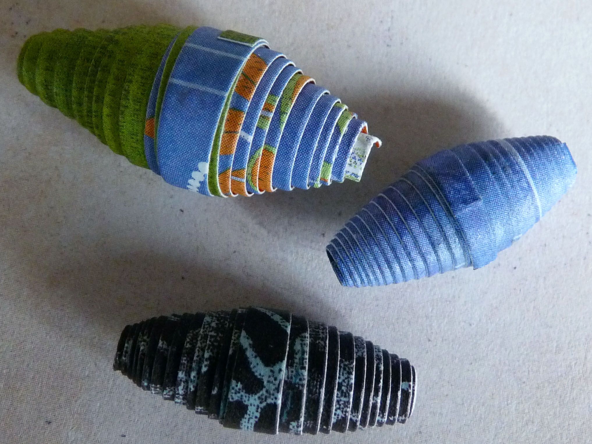 Durable Handmade Paper Beads : 6 Steps (with Pictures) - Instructables