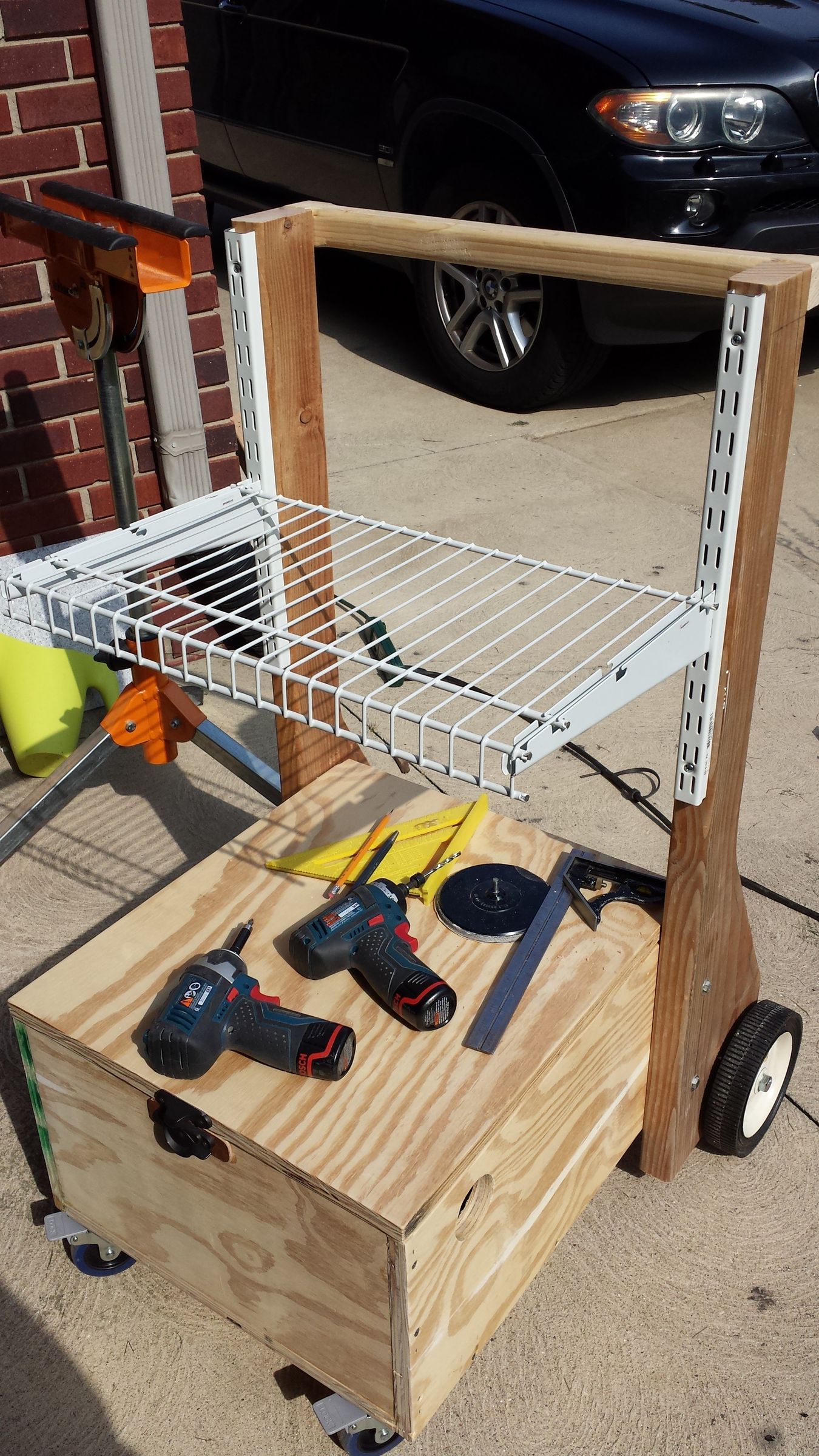 Mobile Toolbox and Work Station : 5 Steps - Instructables