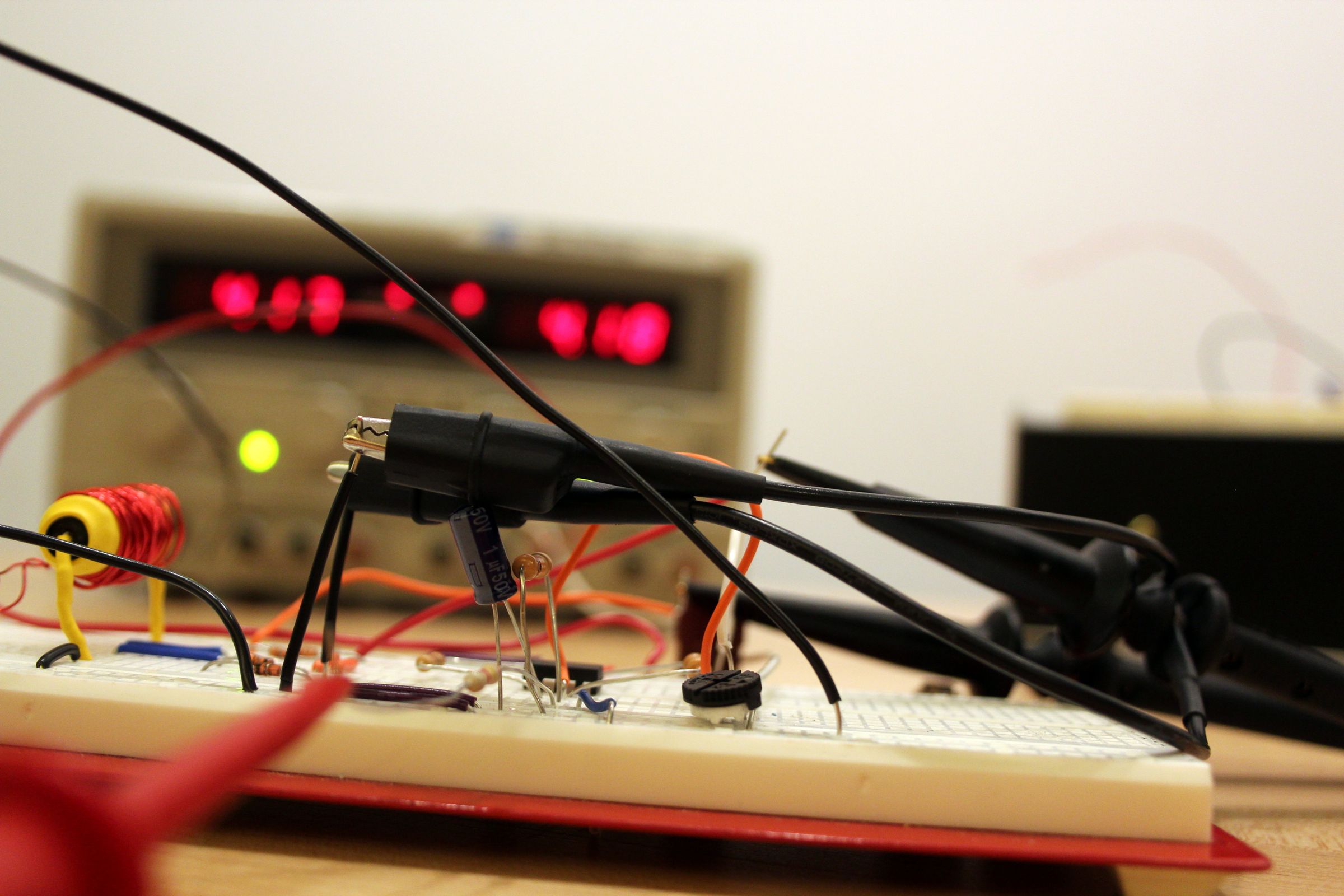 How to Make a Voltage-Controlled Oscillator : 6 Steps - Instructables