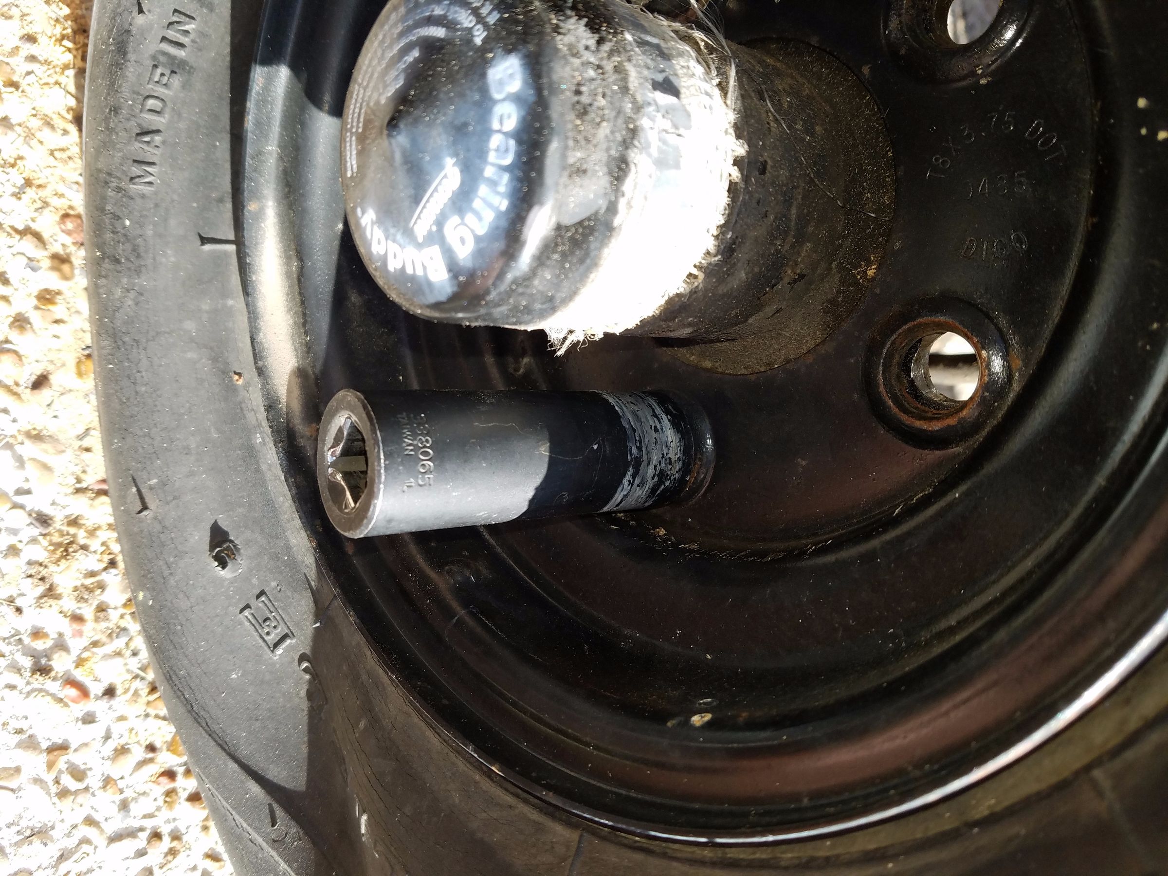 How to Replace Your Wheel Studs : 4 Steps - Instructables