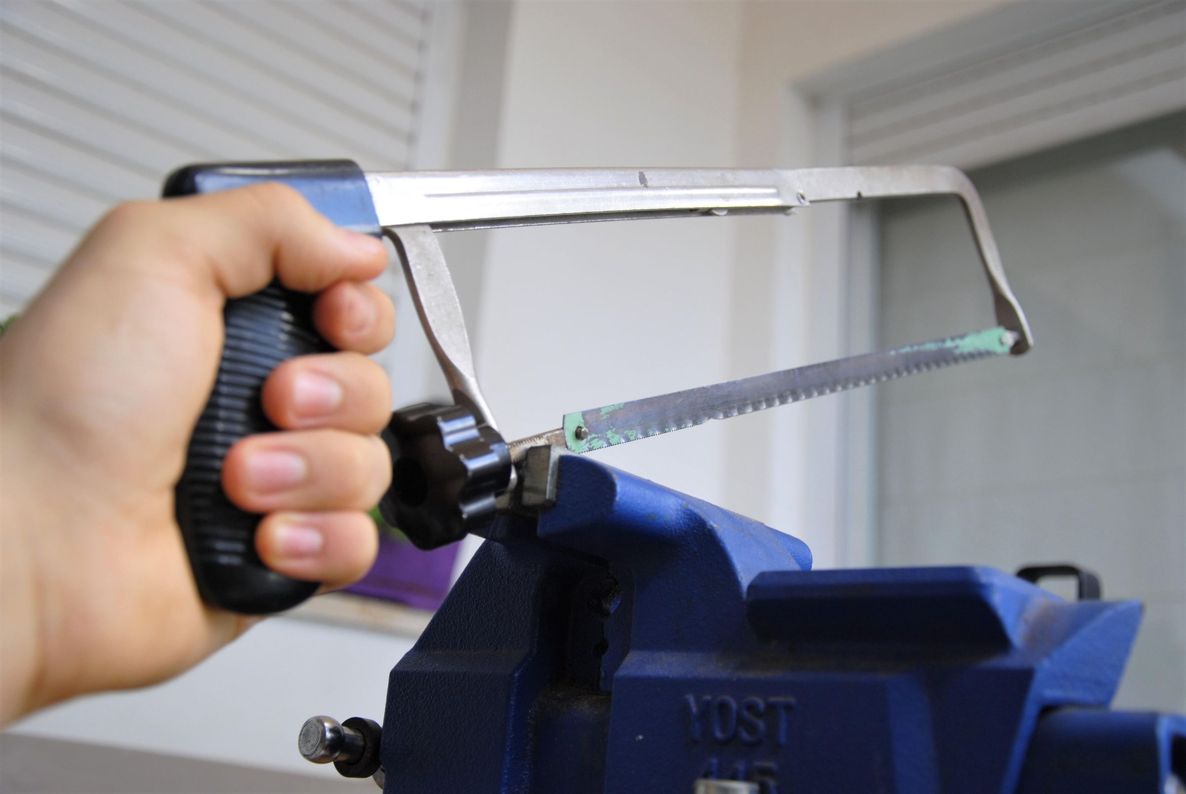 Top 10 Ways to Cut Metal - Without an Angle Grinder! : 11 Steps (with ...