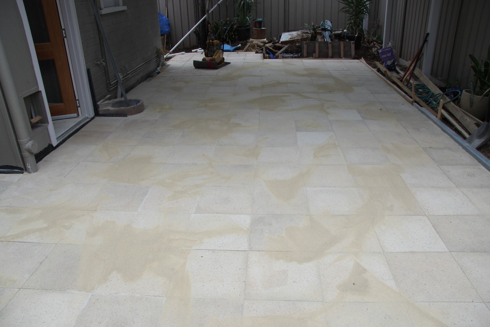 How to Lay Pavers : 10 Steps (with Pictures) - Instructables