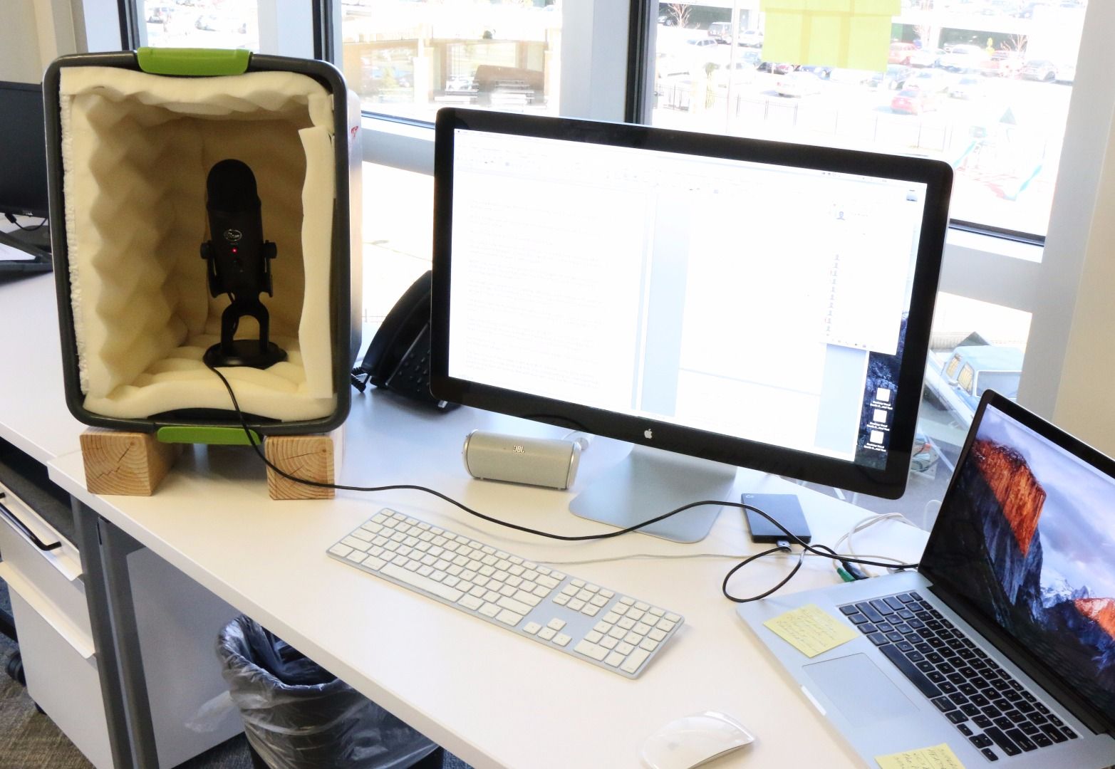 Super Simple D.I.Y. Desktop Vocal Recording Booth on the Cheap : 6 ...