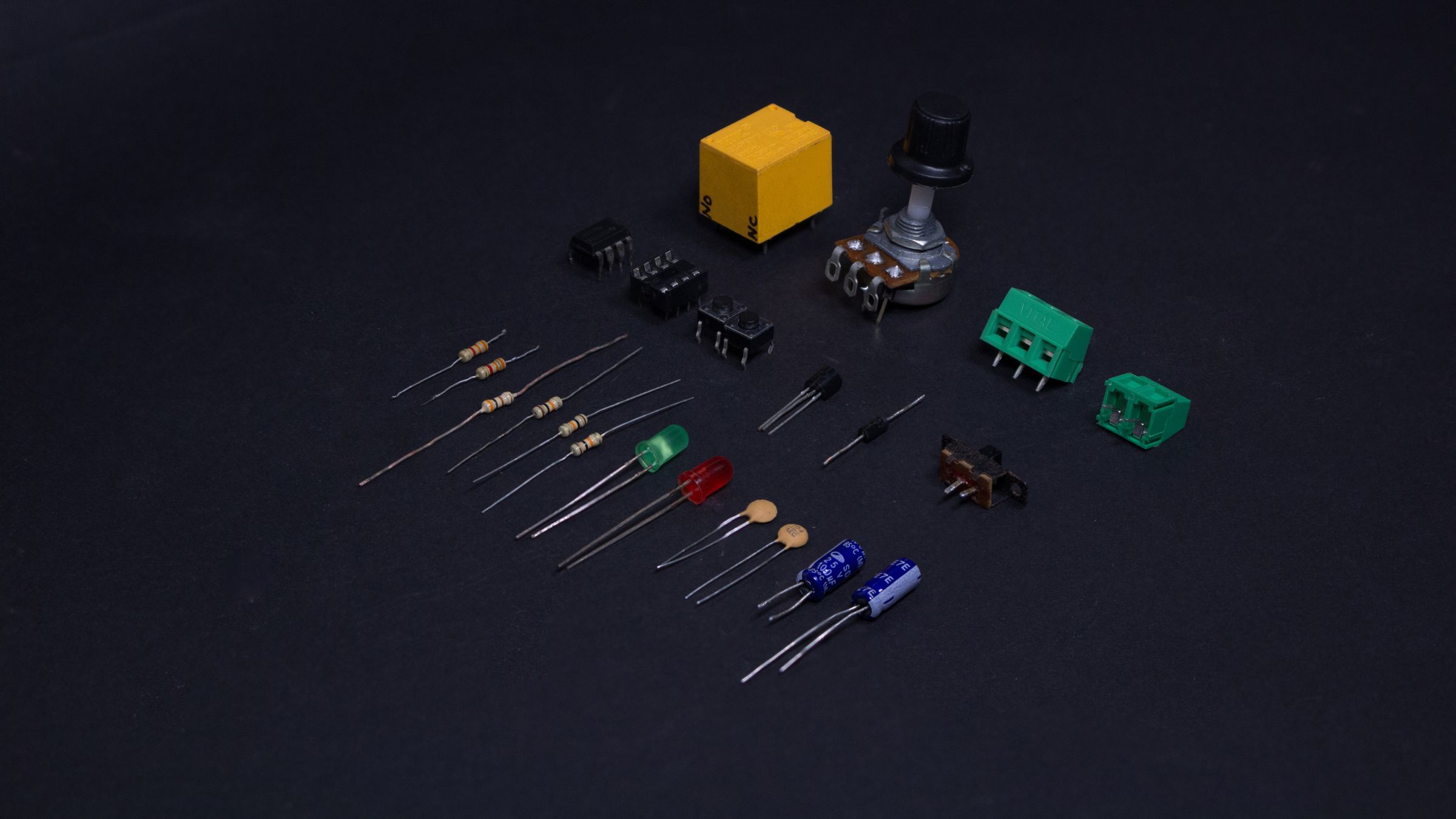 Adjustable 555 Timer Relay Switch | Monostable Multivibrator Circuit ...