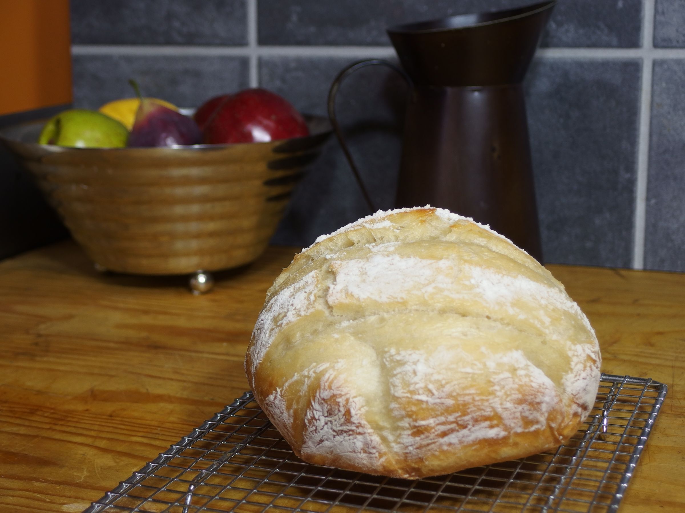 BBQ Bread in a Cast Iron Camp Oven : 11 Steps (with Pictures ...