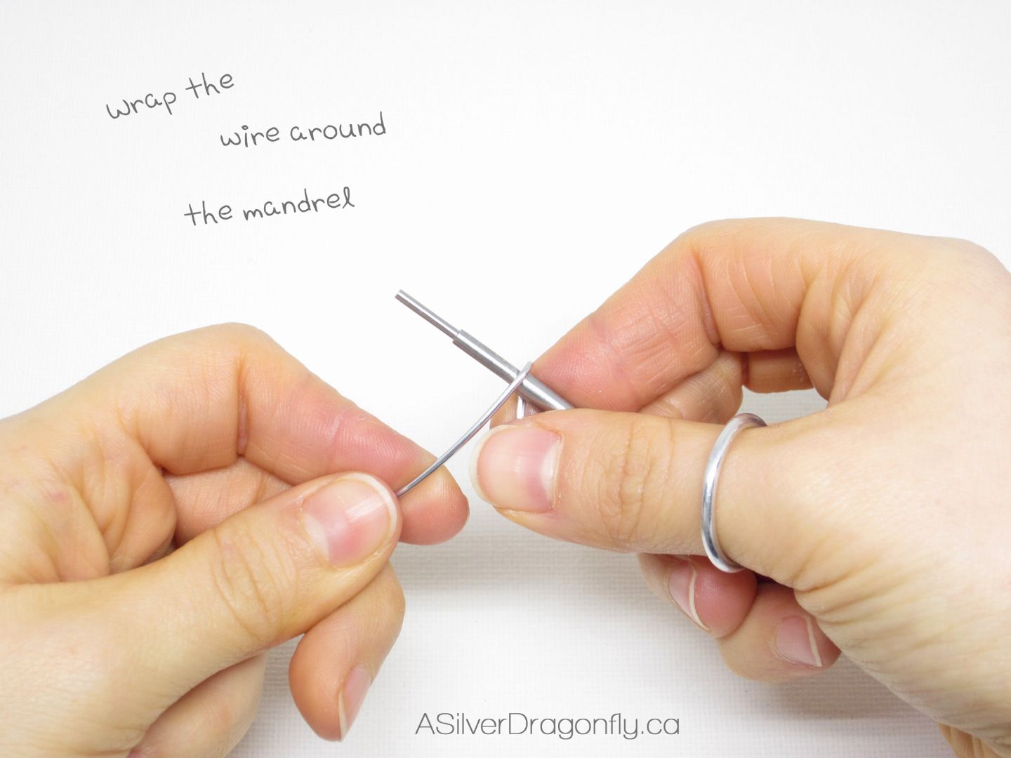 Captive Bead Chainmaille Earrings : 27 Steps (with Pictures ...