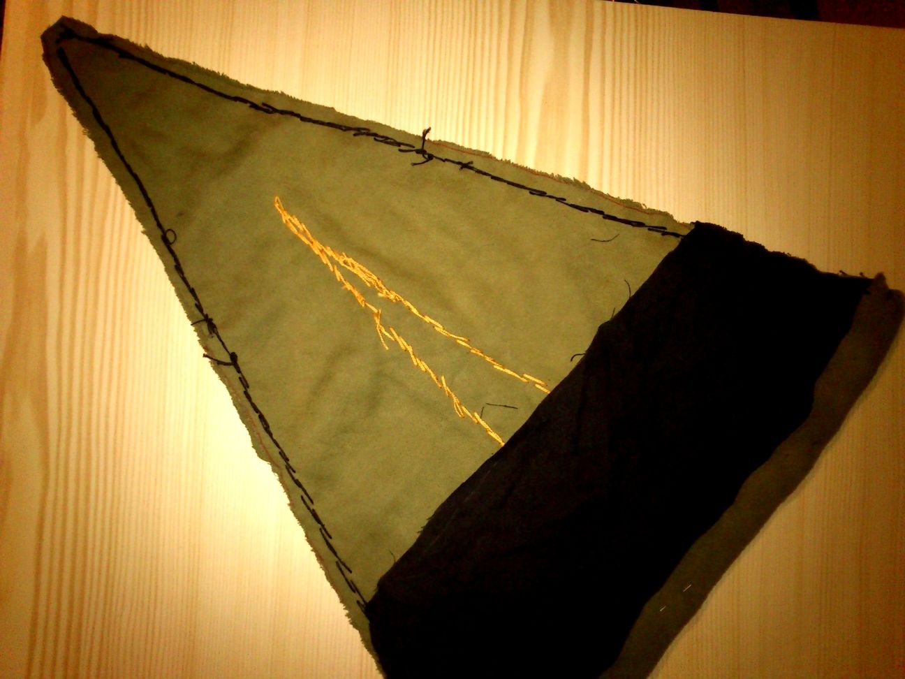 Viking Triangle Hat : 4 Steps (with Pictures) - Instructables