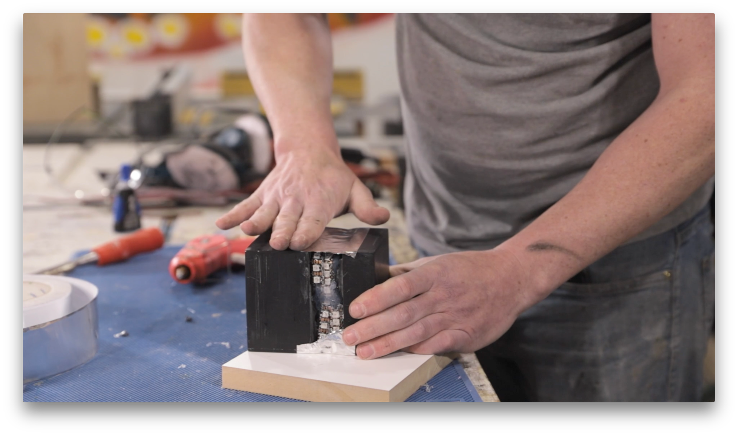 Wirelessly-Charged Epoxy LED Cube Lamp : 13 Steps (with Pictures ...