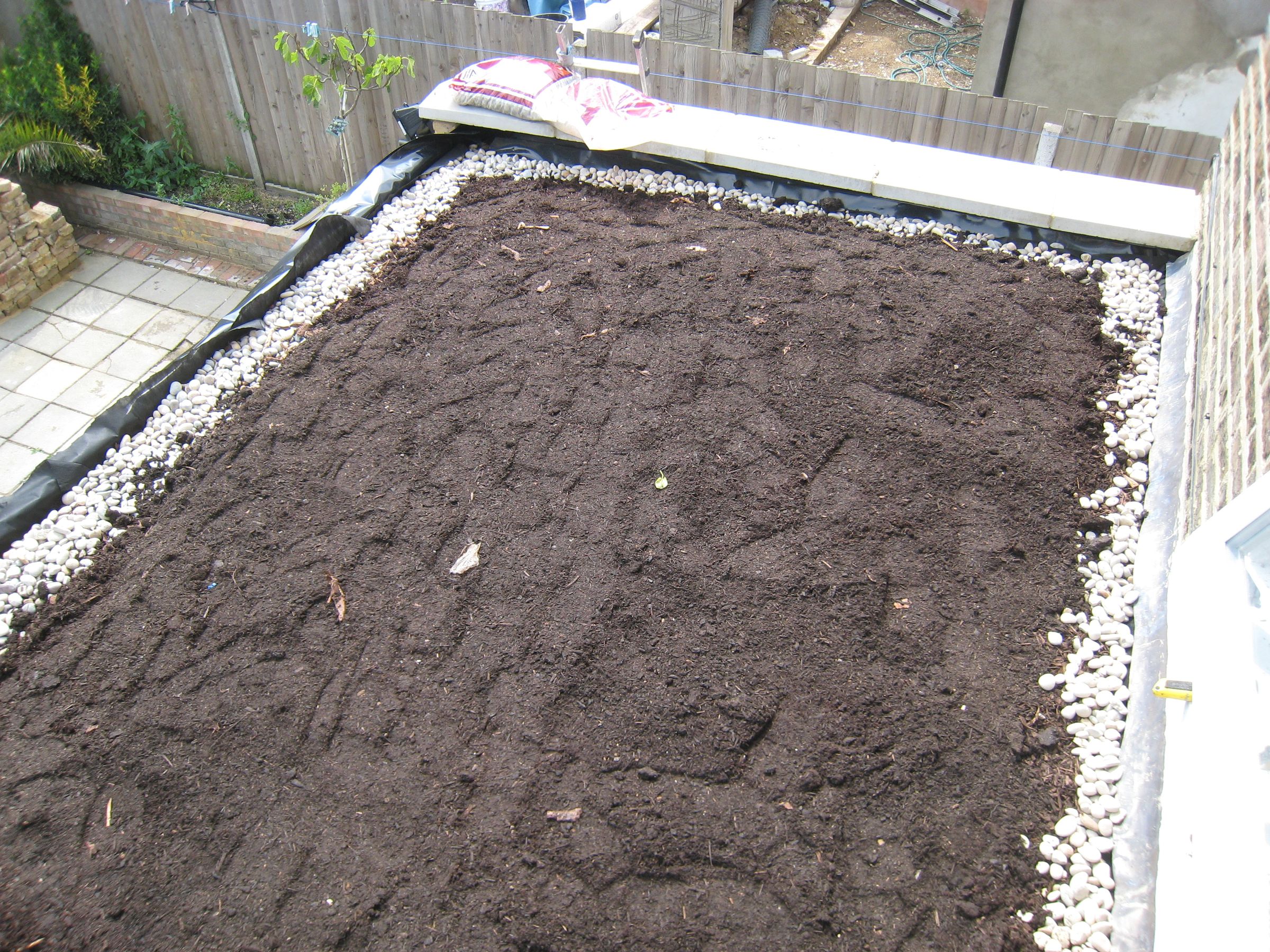 Build a Living Roof / Green Roof : 8 Steps (with Pictures) - Instructables