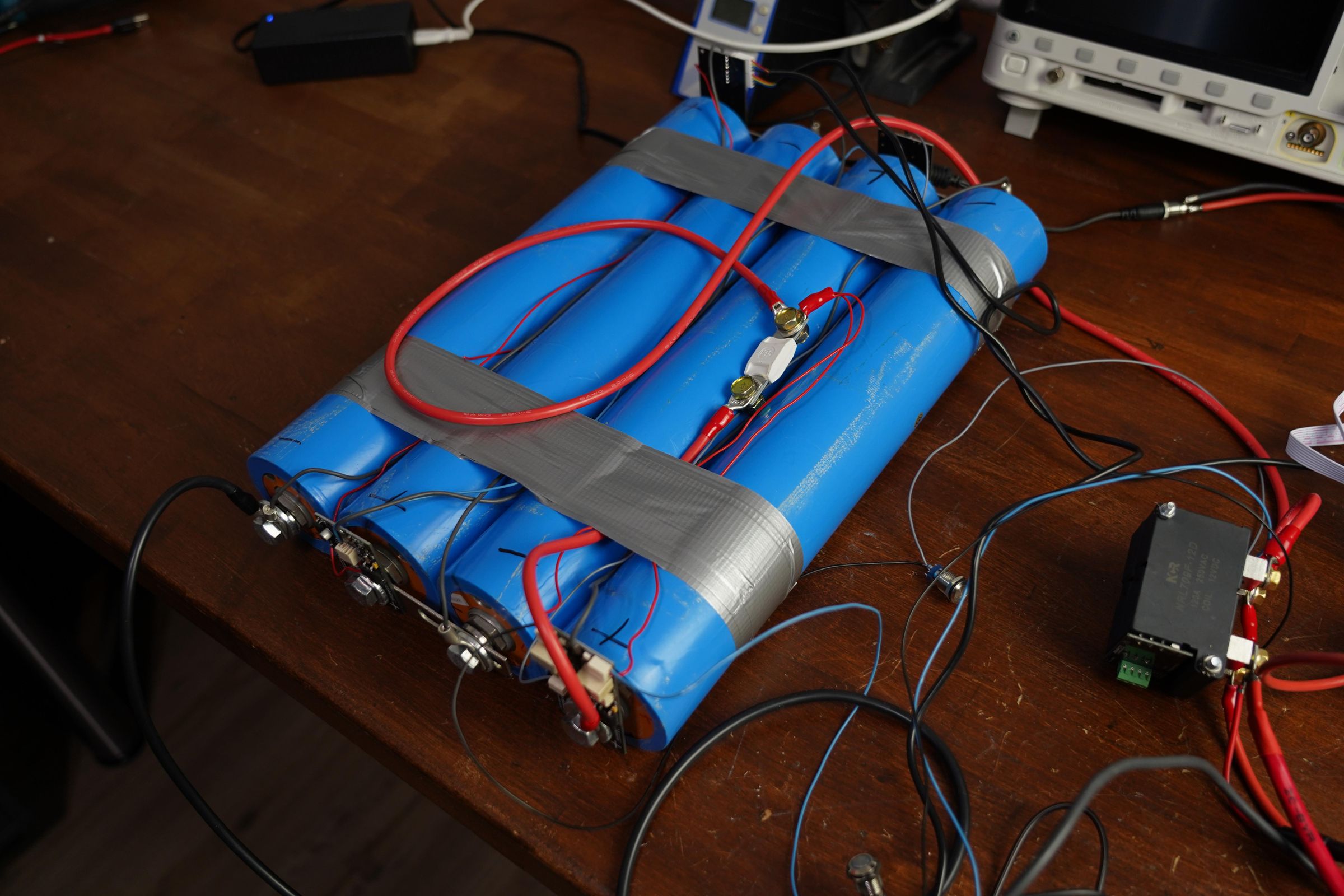 DIY Portable Power Station : 4 Steps - Instructables