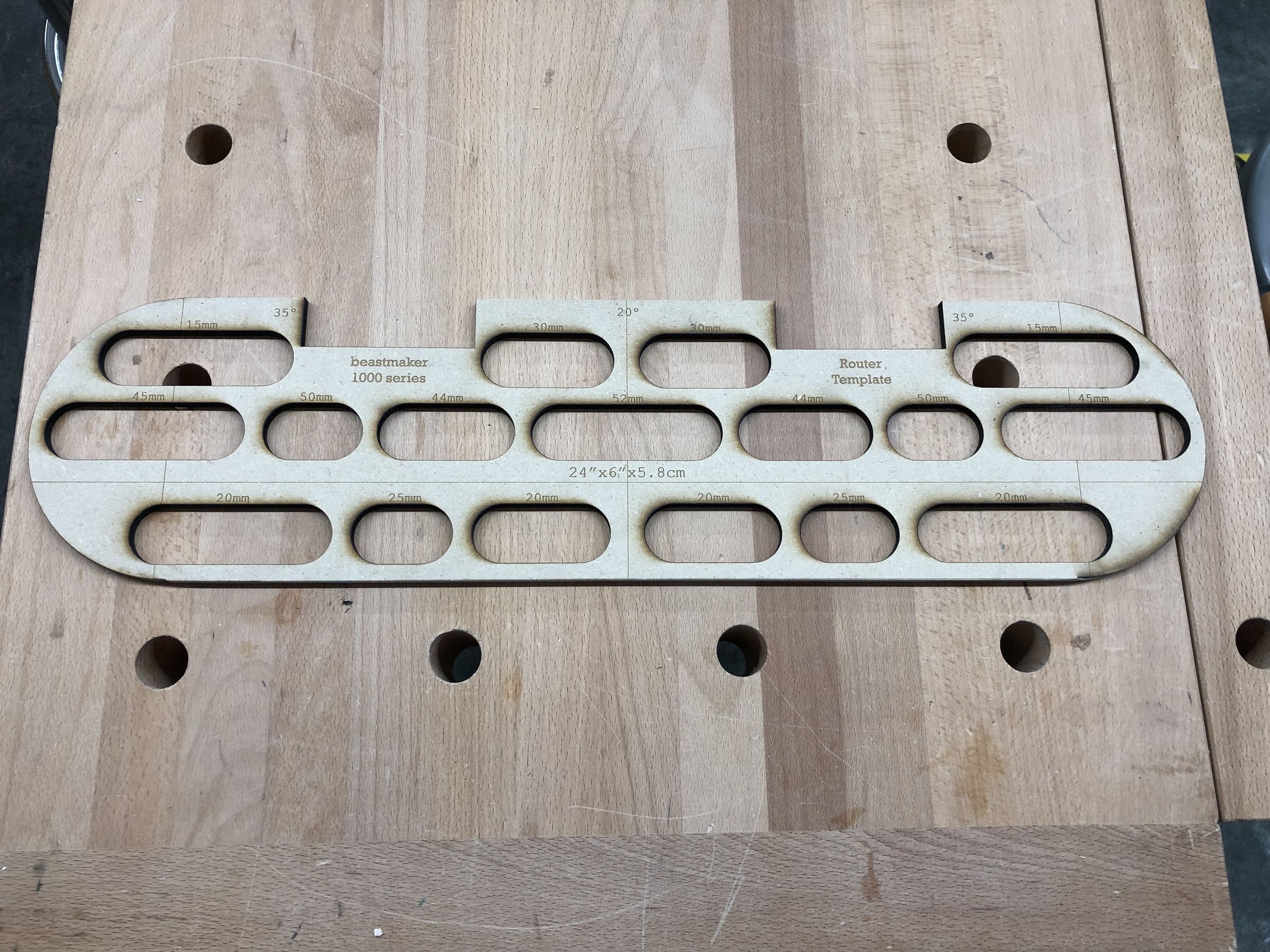 Beastmaker 1000 Hangboard : 11 Steps (with Pictures) - Instructables