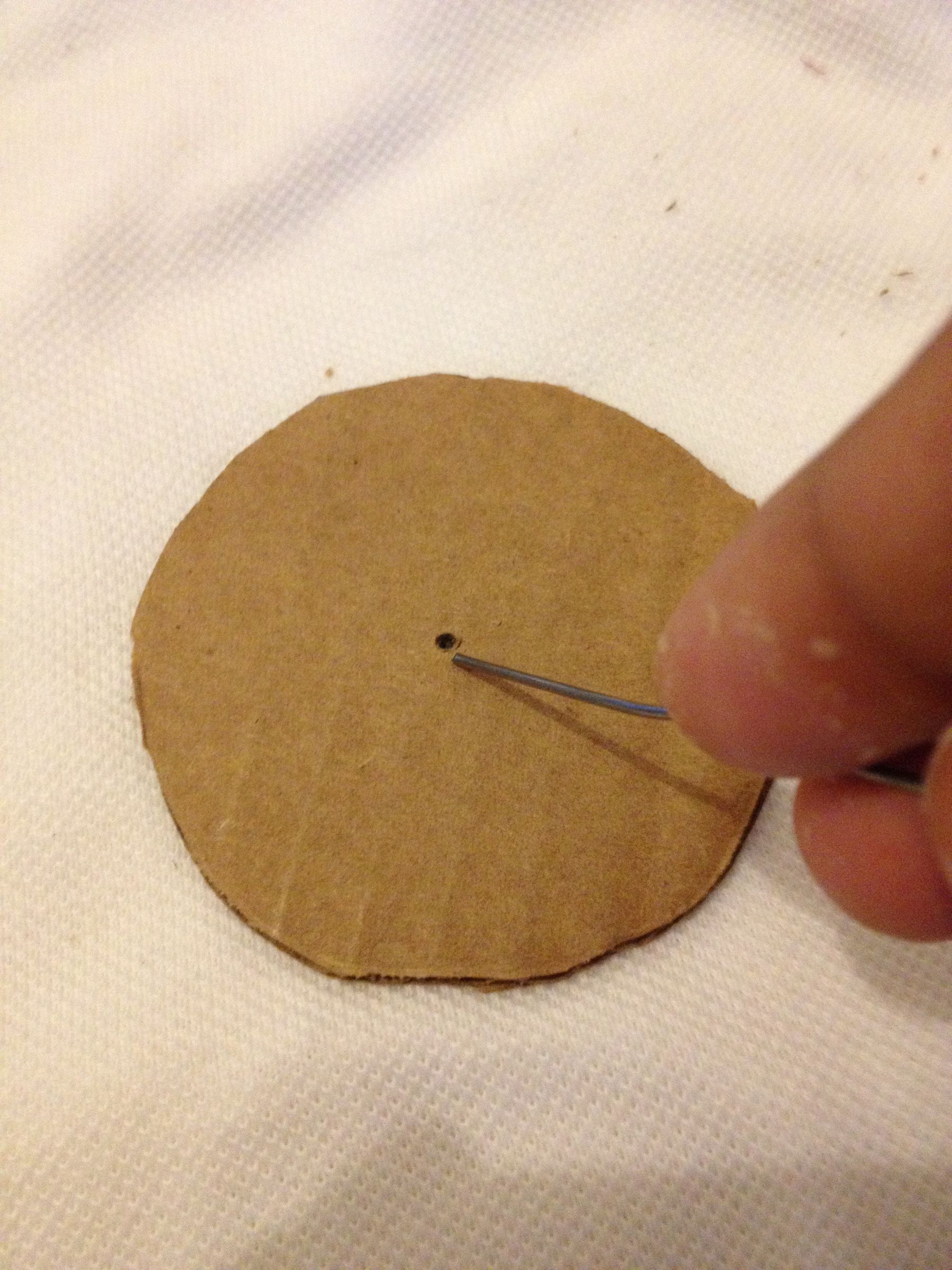 How to Make an Electroscope Easily : 12 Steps - Instructables