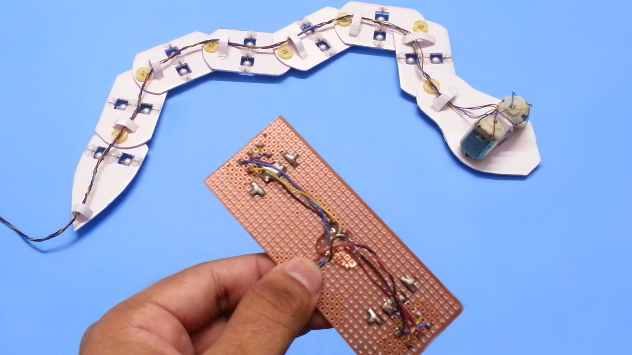 How to Make a Remote Control Snake : 8 Steps (with Pictures ...