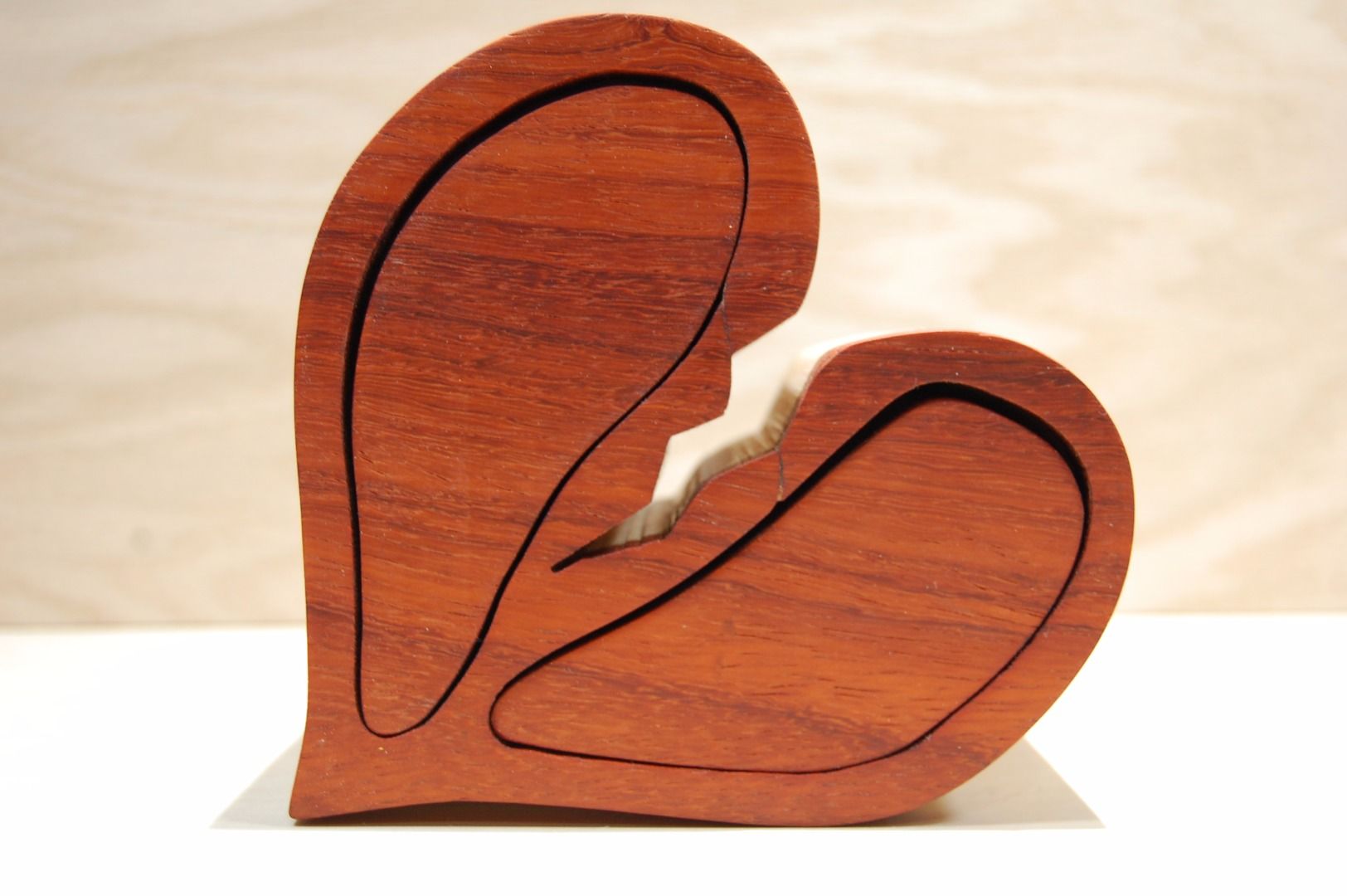 The Broken Heart Bandsaw Box : 12 Steps (with Pictures) - Instructables