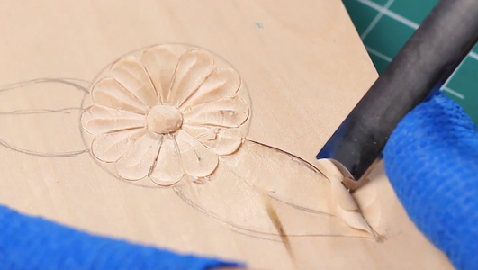 Carving Flower Out of Wood? Whittling Project for Beginners : 7 Steps ...