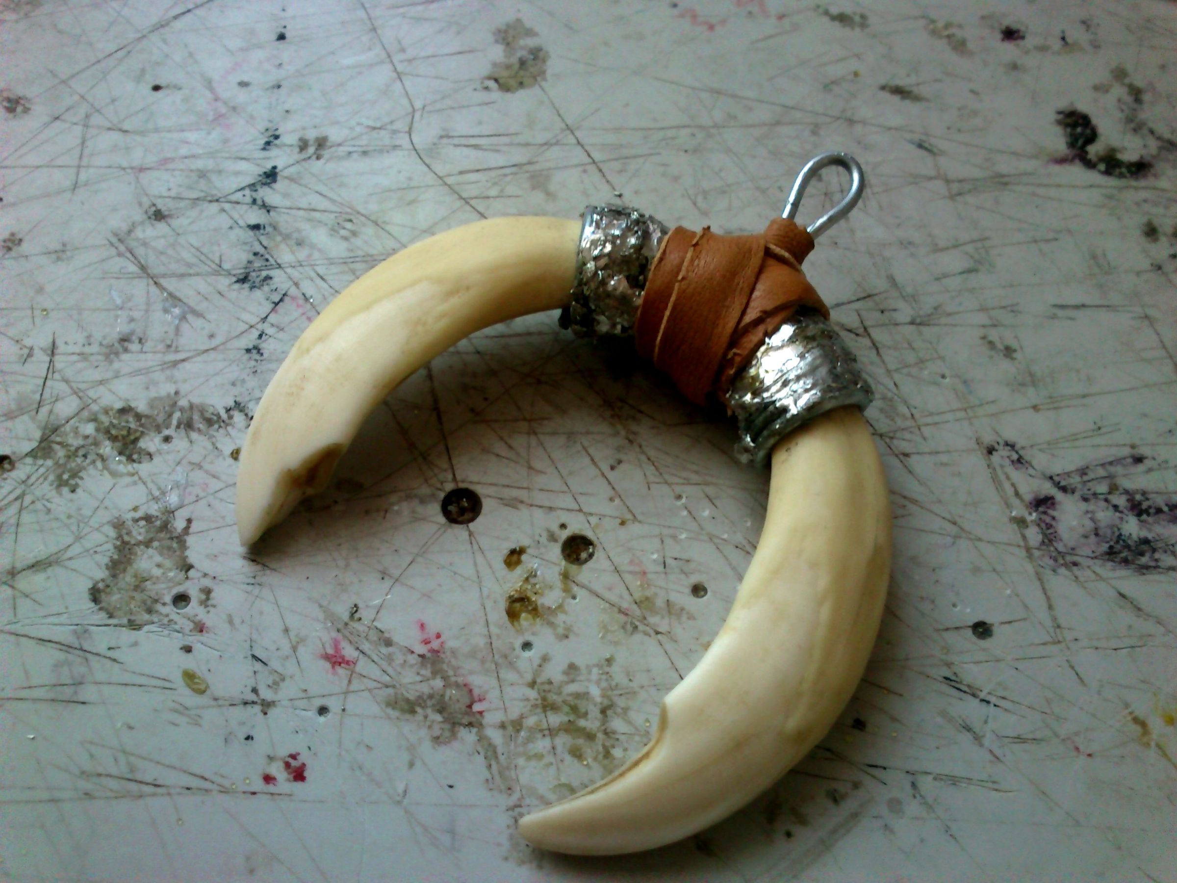 Boar Tusk Necklace : 8 Steps (with Pictures) - Instructables