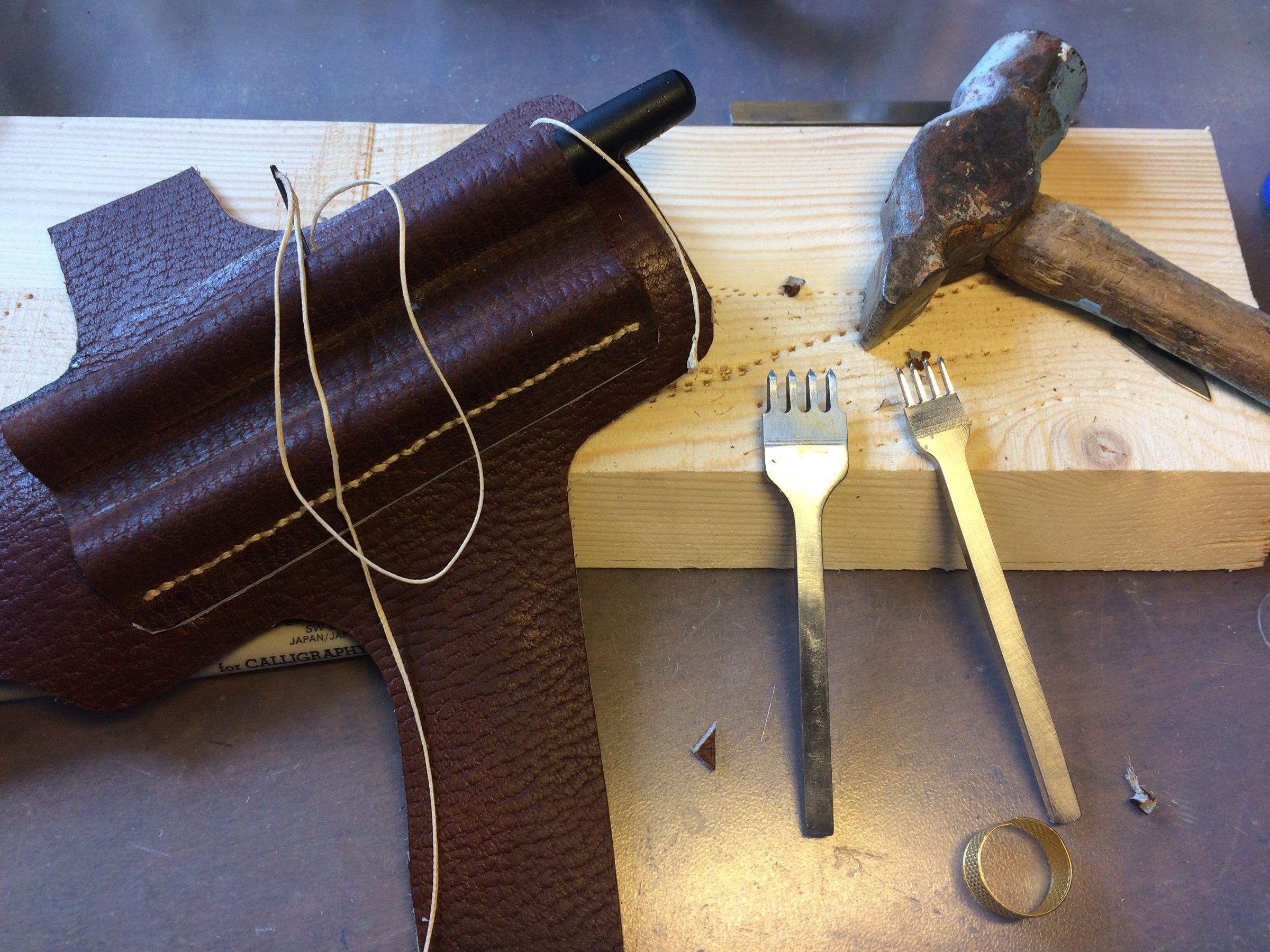 Sketchbook Shoulder Holster : 10 Steps (with Pictures) - Instructables