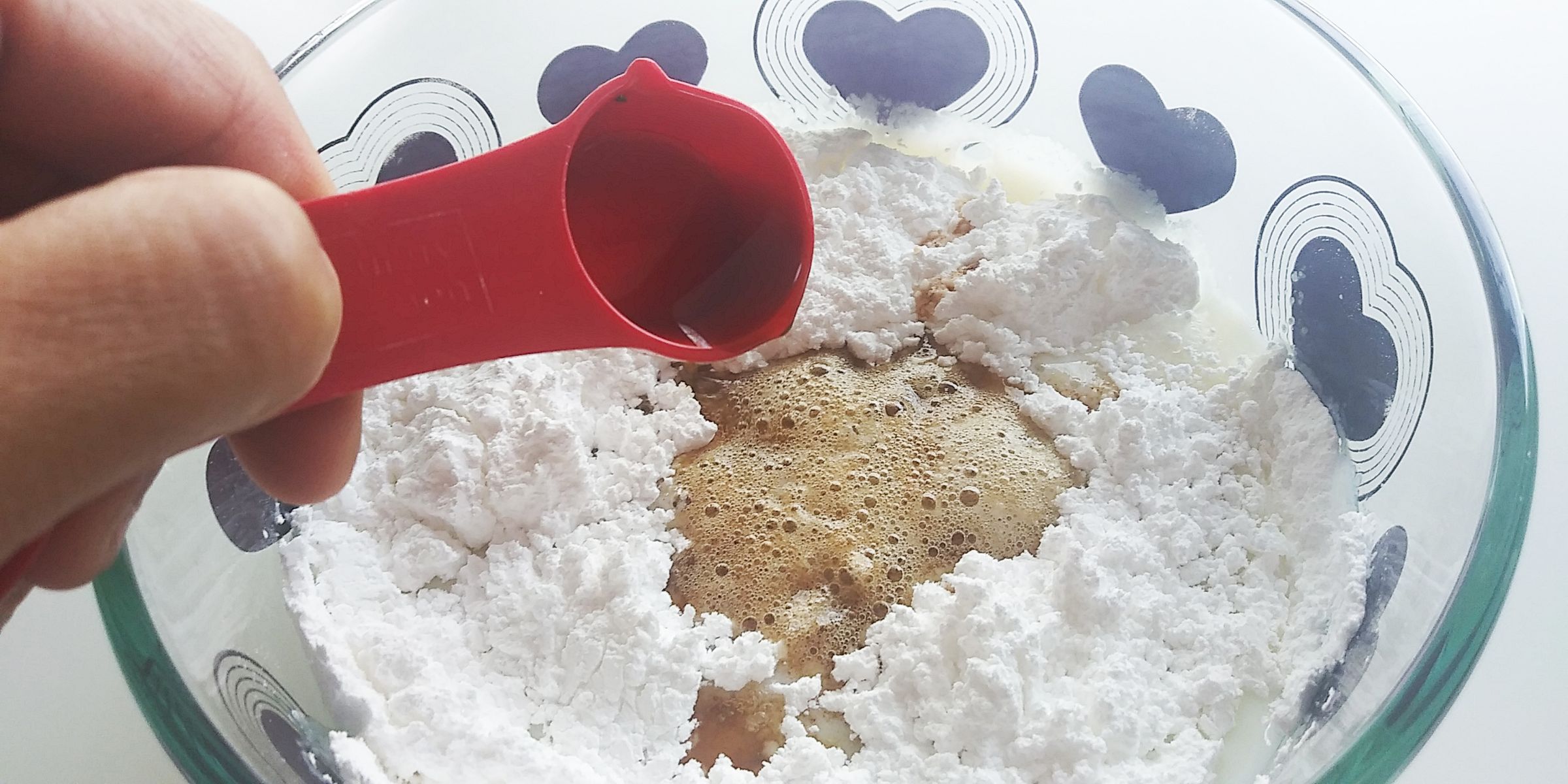 Copycat Krispy Kreme Original Glazed Donuts : 23 Steps (with Pictures ...