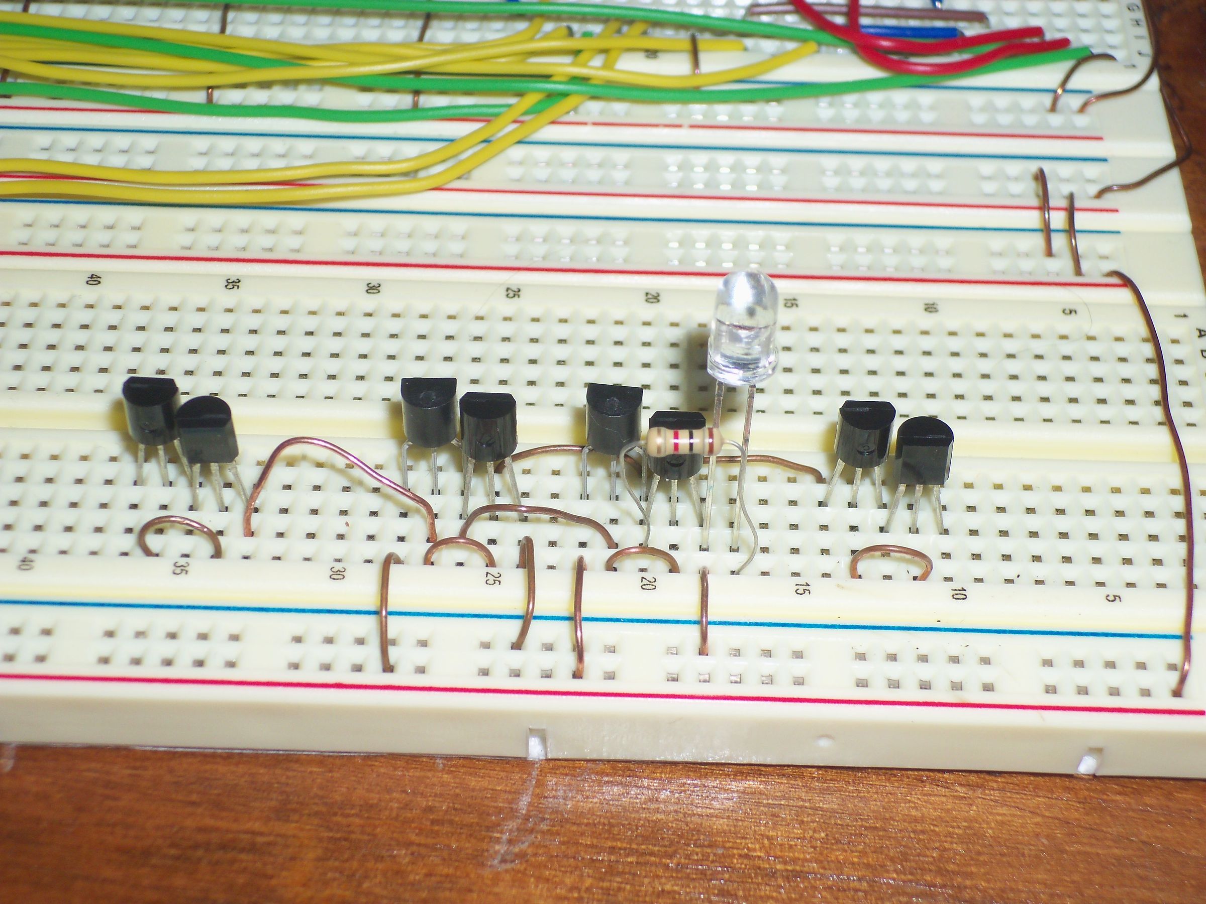 DIY SRAM : 12 Steps (with Pictures) - Instructables