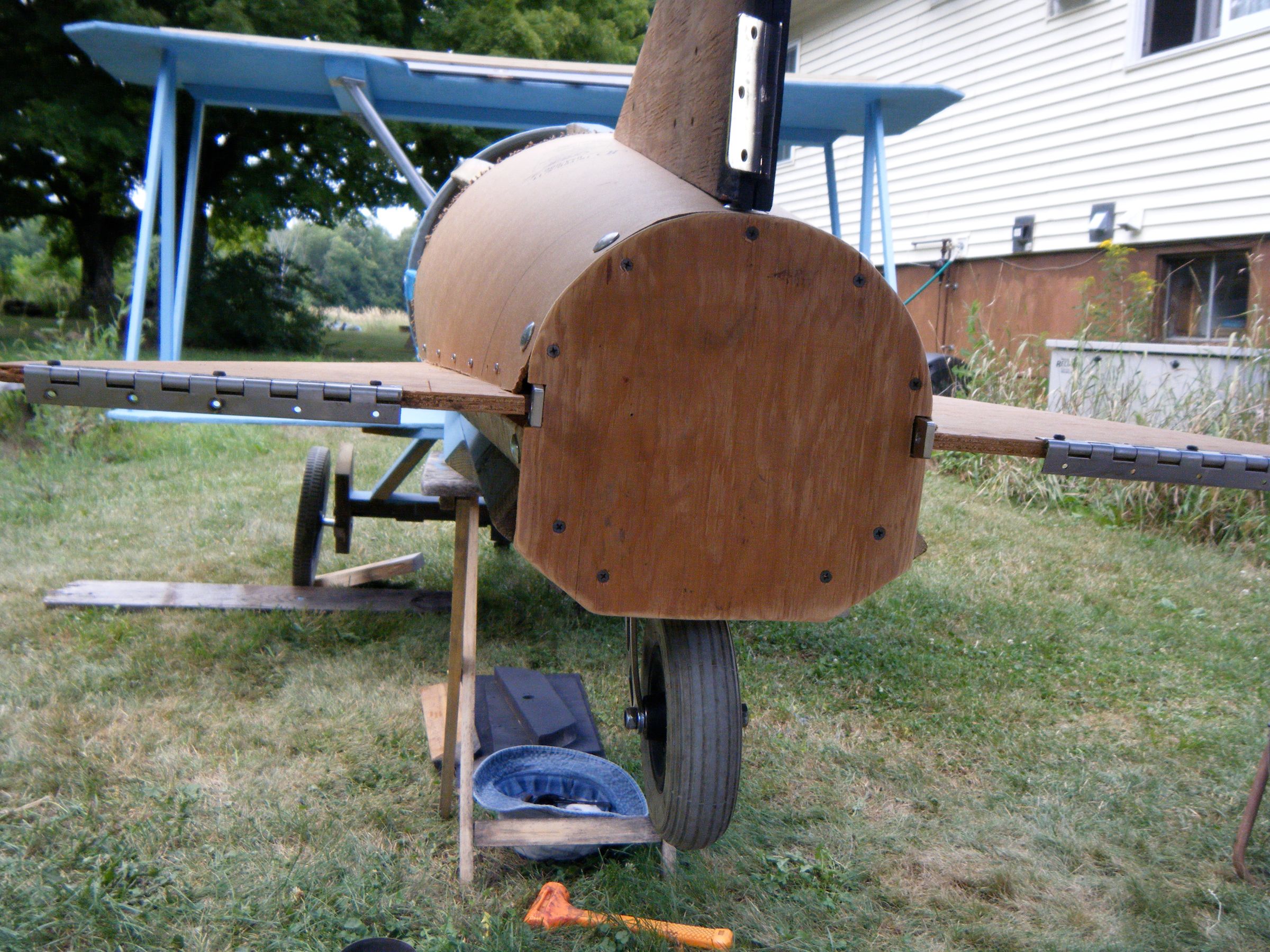 Cardboard Barrel Biplane. the Flyin' Lion : 23 Steps (with Pictures ...