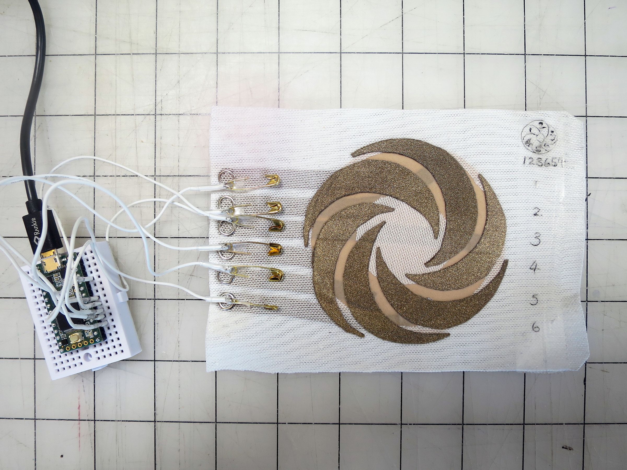 Capacitive Wheel Fabric Sensor : 6 Steps (with Pictures) - Instructables