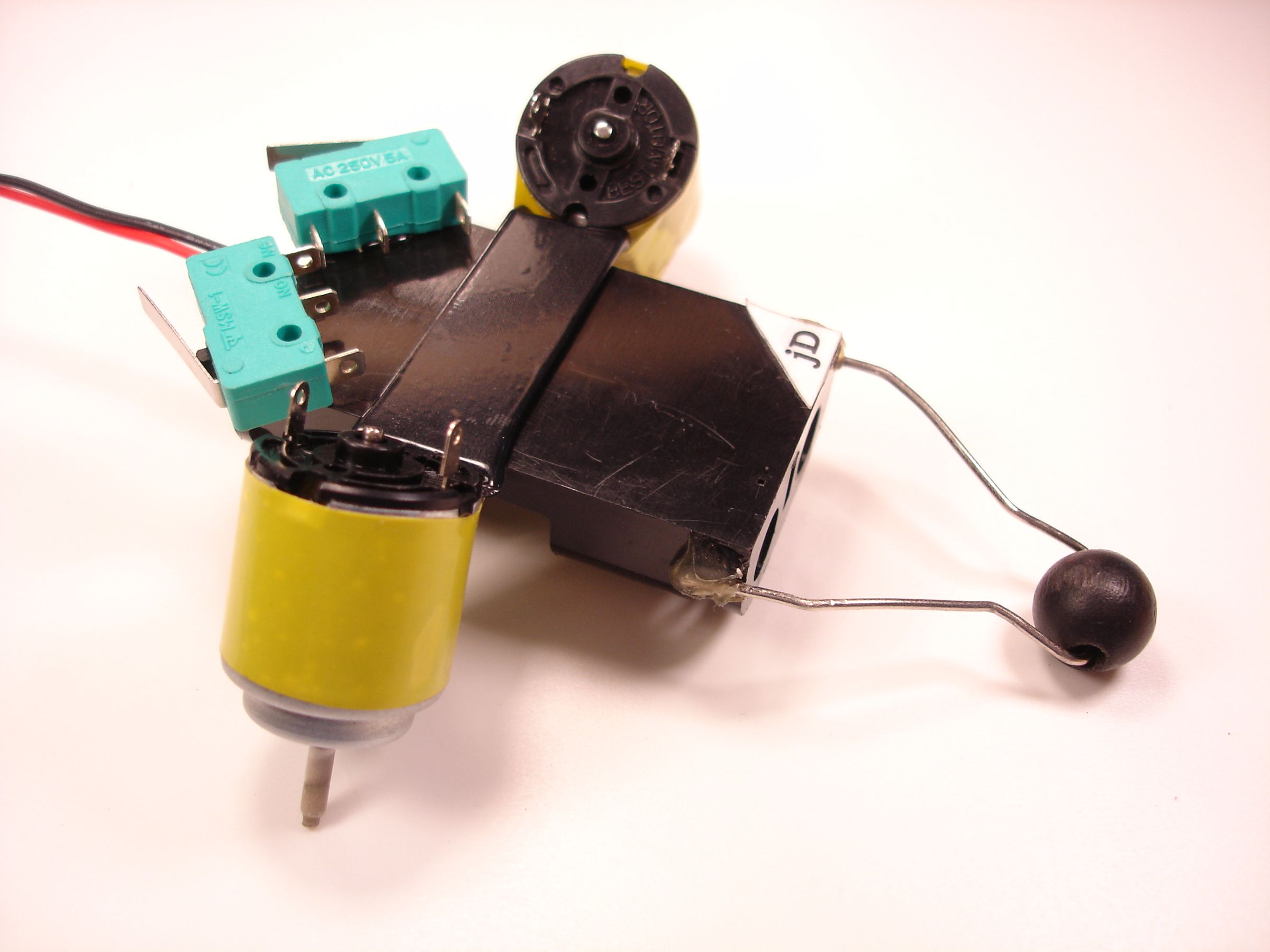 How to Build a Robot - the BeetleBot V2 ( Revisited ) : 23 Steps (with ...