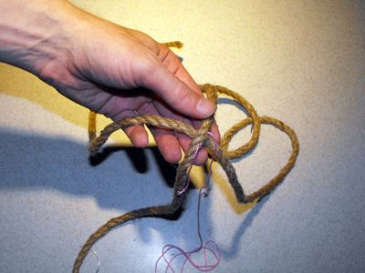 Knotty Mouse for Good Cats : 10 Steps (with Pictures) - Instructables