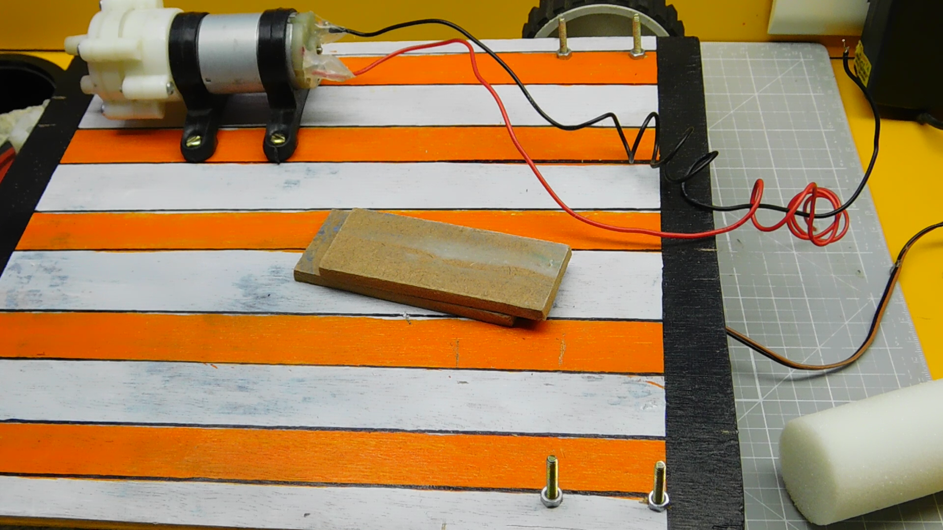 CleanSweep- the Floor Cleaning Robot! : 12 Steps (with Pictures ...