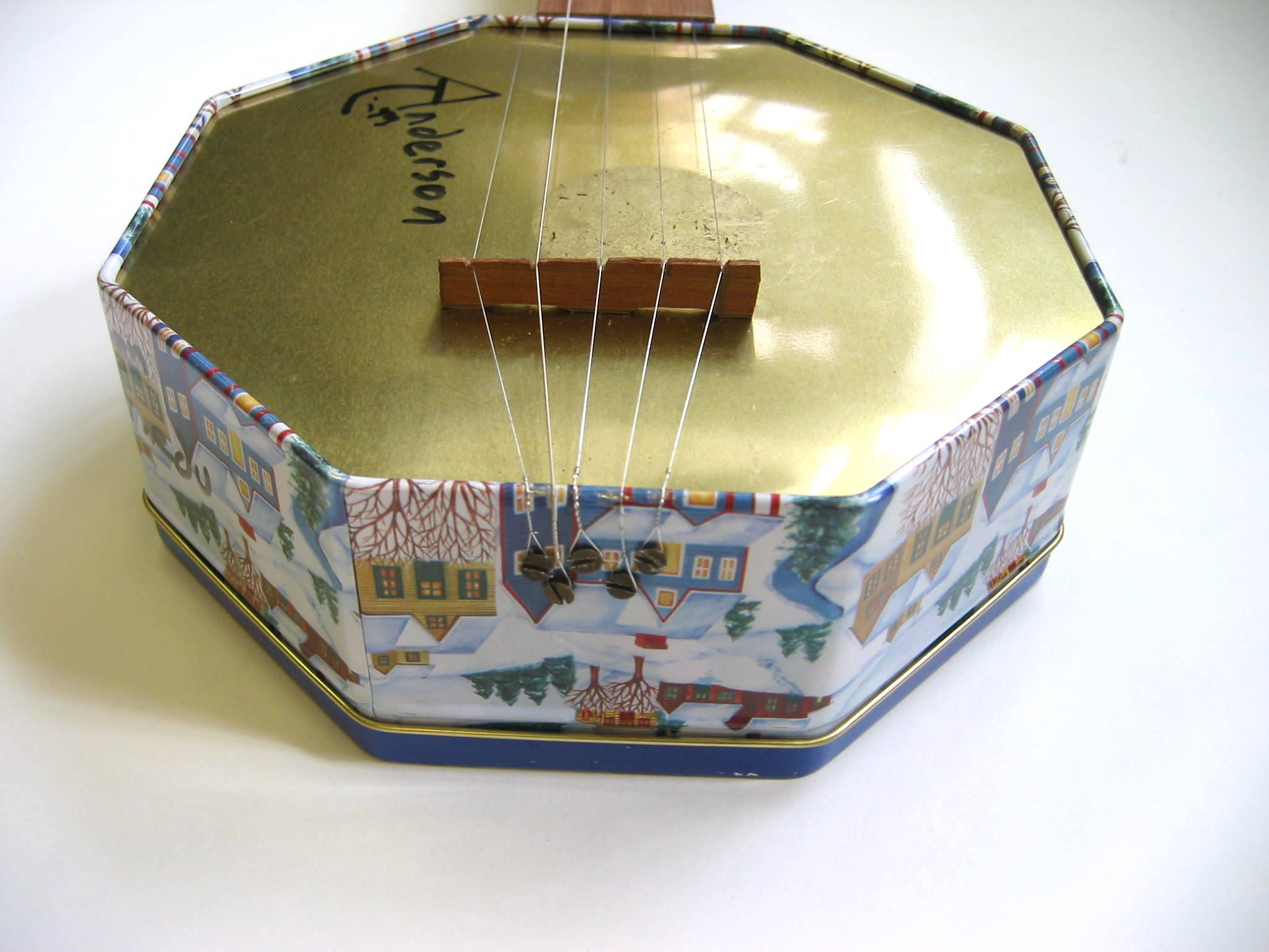 Cookie Tin Banjo Part 4: Bed Post Banjo : 16 Steps (with Pictures ...