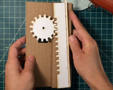 Linear Motion by Rack and Pinion : 8 Steps (with Pictures) - Instructables