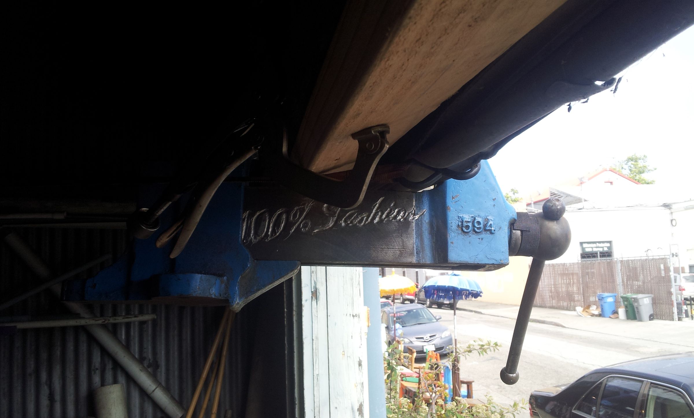 Oh Snap, How to Fix the Roll Up Door! (garage Door) : 6 Steps ...