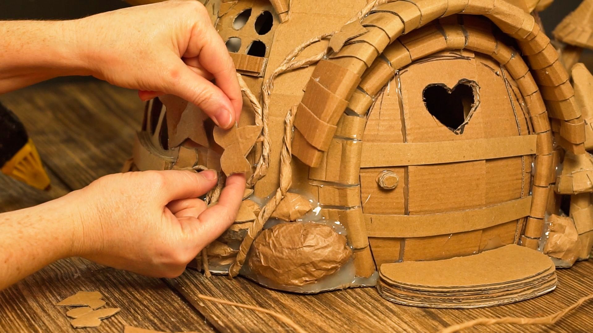 Mushroom House Using Cardboard : 6 Steps (with Pictures) - Instructables