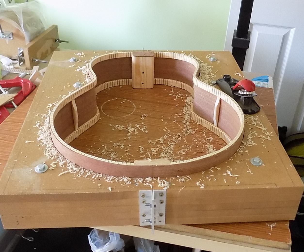 9-string Acoustic Guitar : 26 Steps (with Pictures) - Instructables