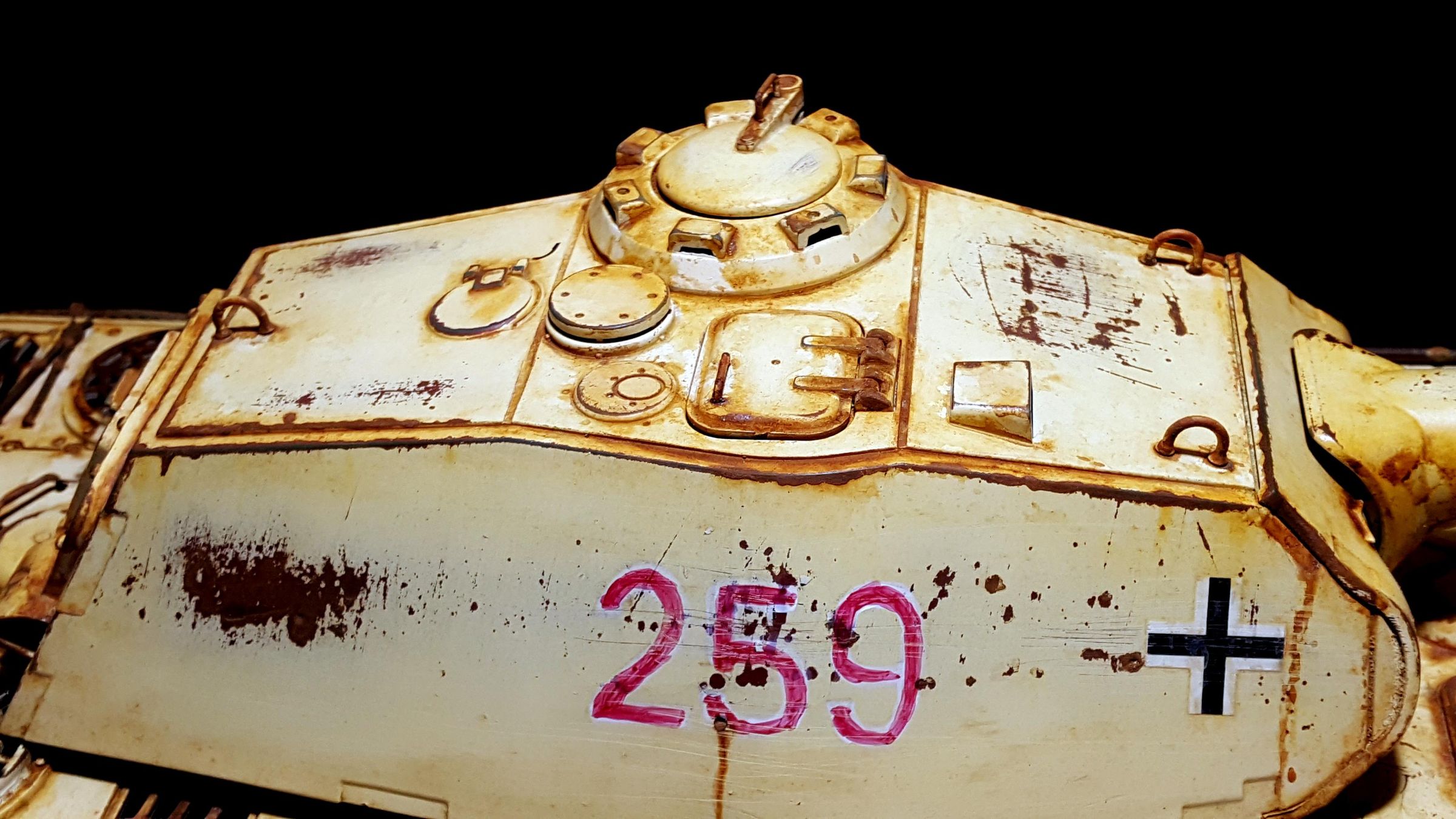 Weathering King Tiger Rc Tank : 5 Steps - Instructables