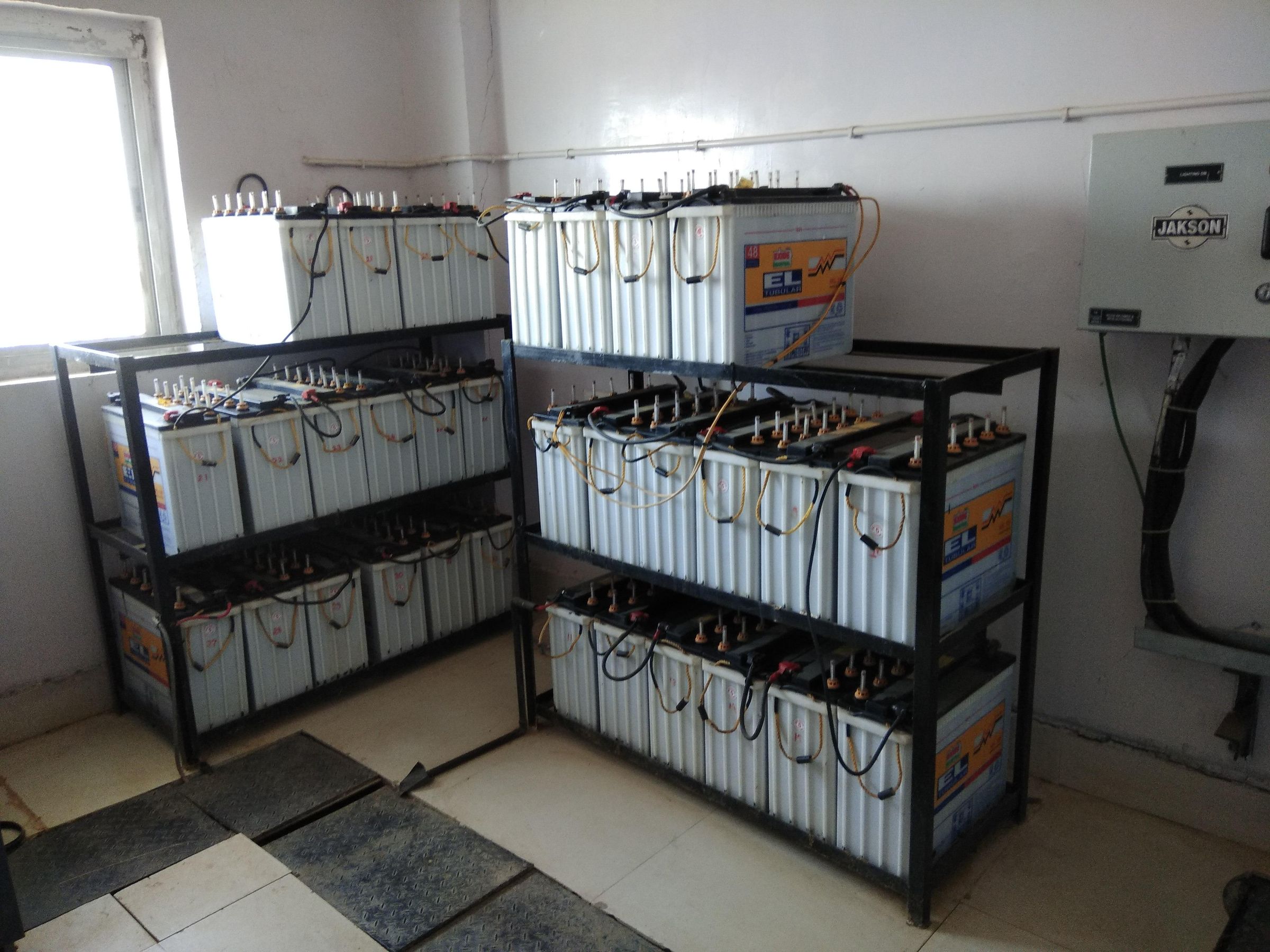 DIY Off-Grid Solar System V2.0 : 36 Steps (with Pictures) - Instructables