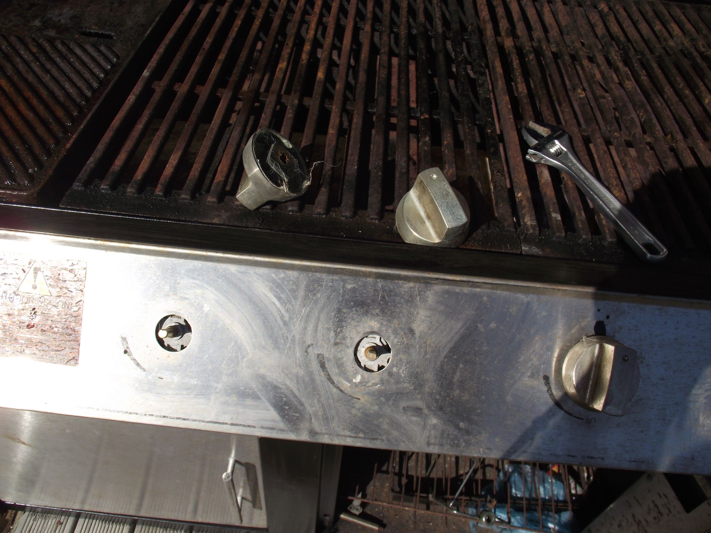 BBQ Refurbish Before and After : 11 Steps (with Pictures) - Instructables